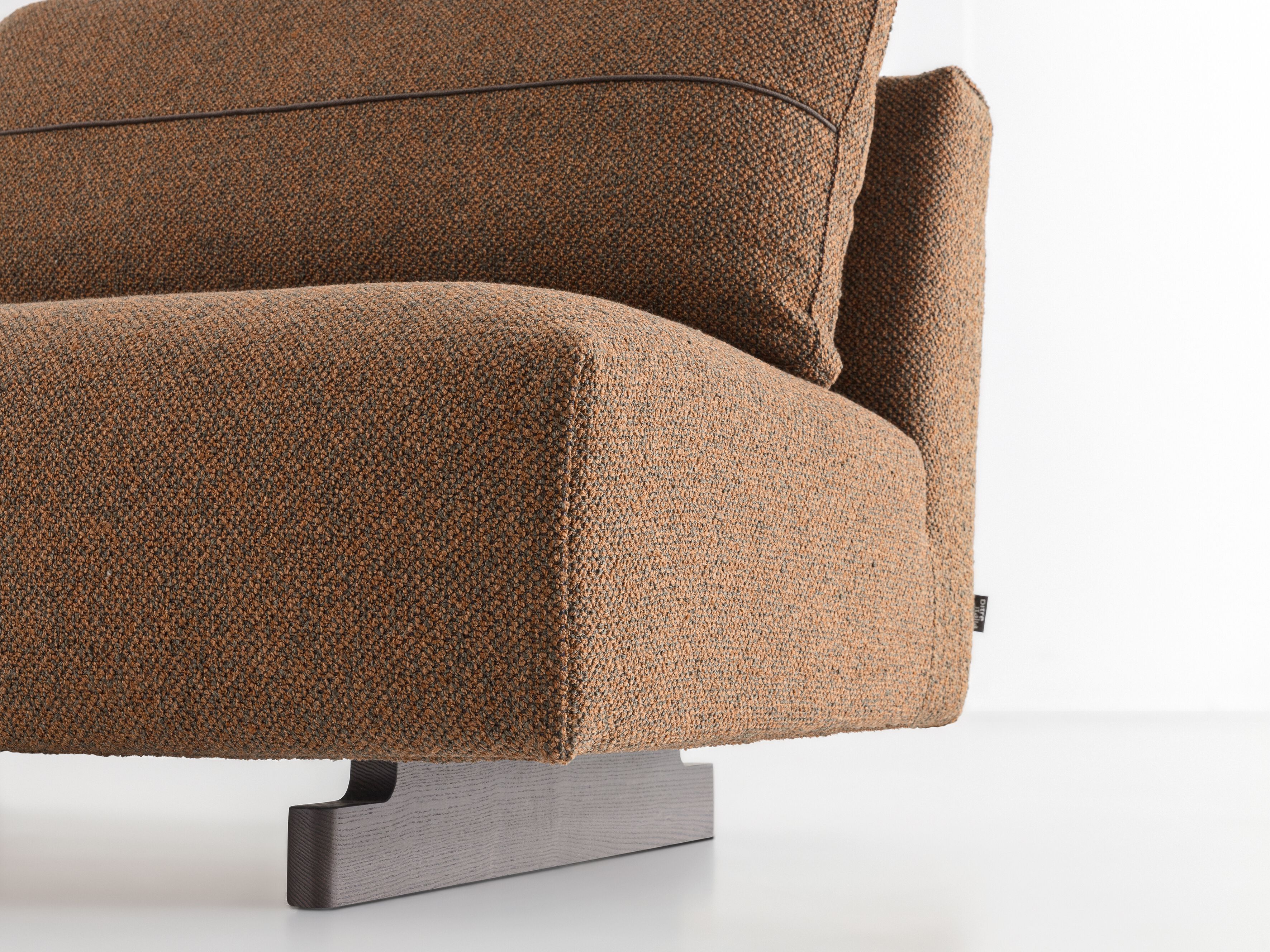 ATLANTIS Sofa By Ditre Italia