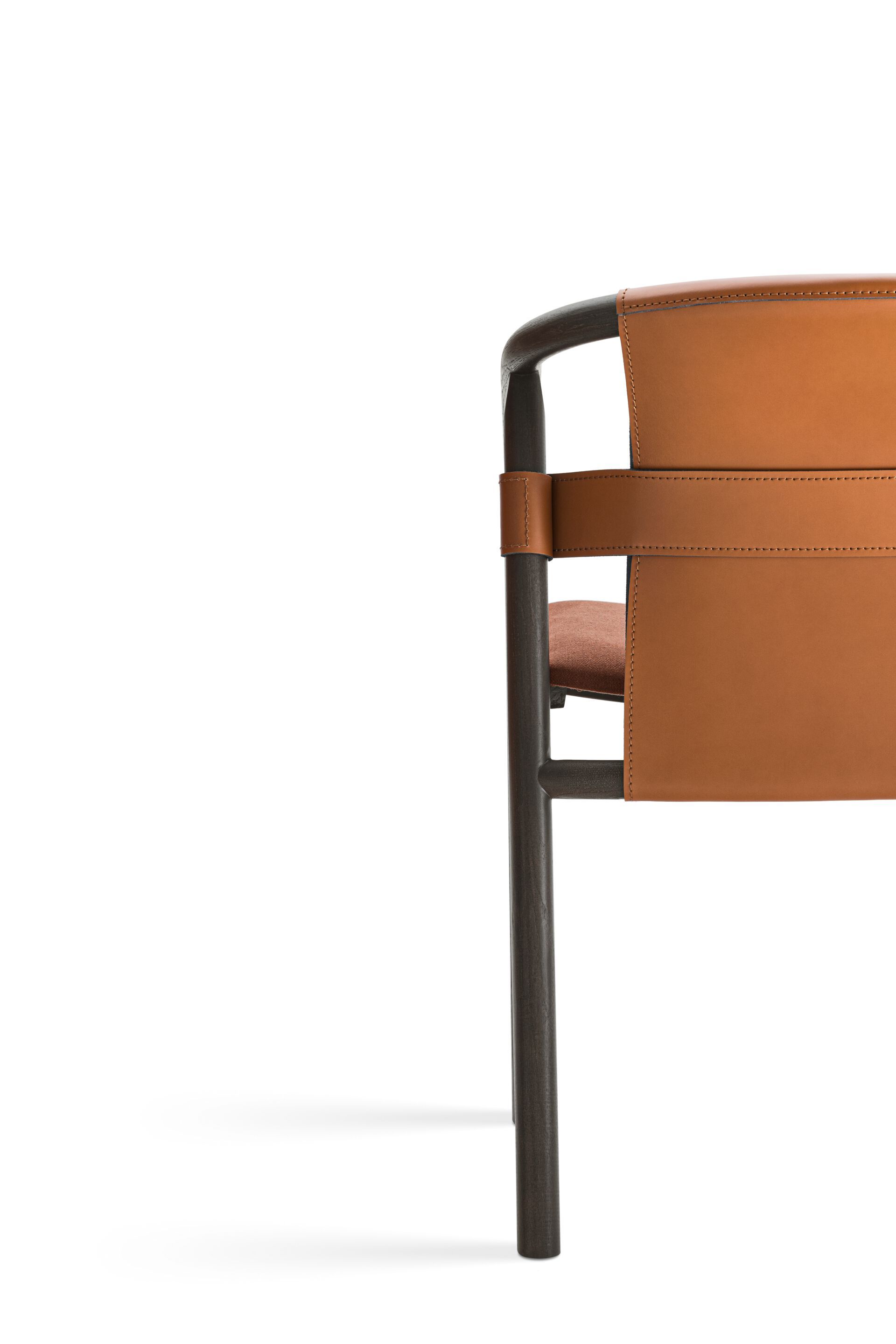 ISA Chair By Ditre Italia | design Buratti Architetti