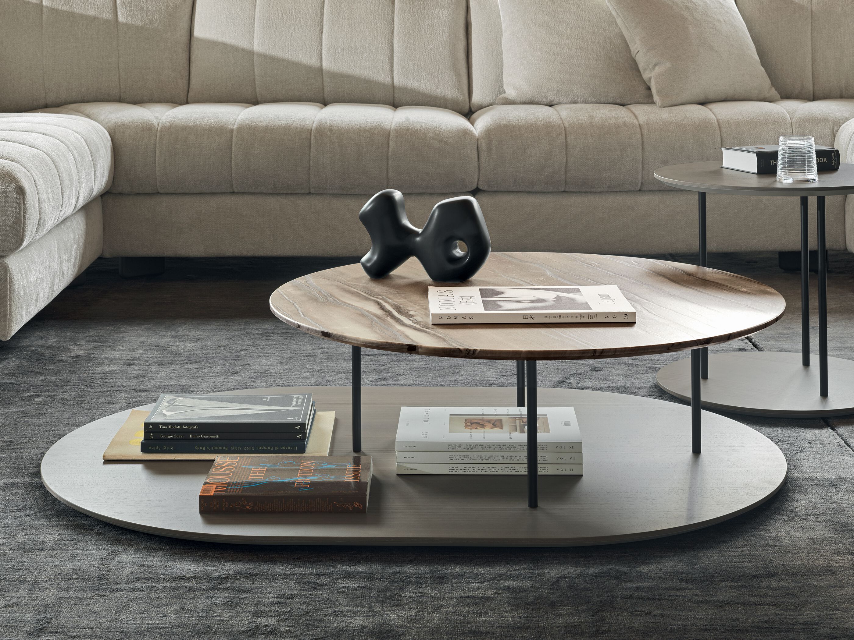 STAKER Oval marble central coffee table By Ditre Italia