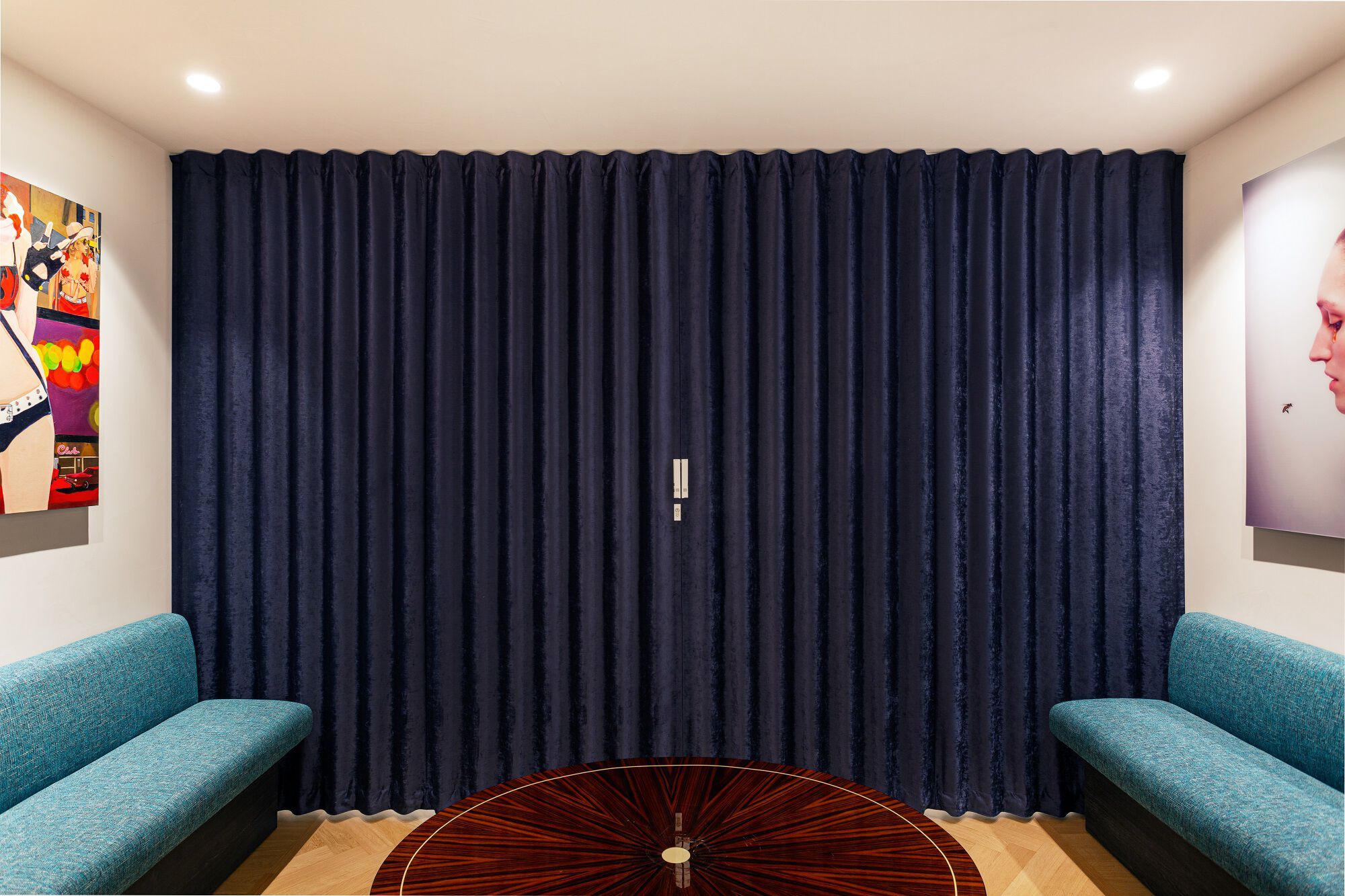 Folding door with velvet cladding Textile door By Dooor