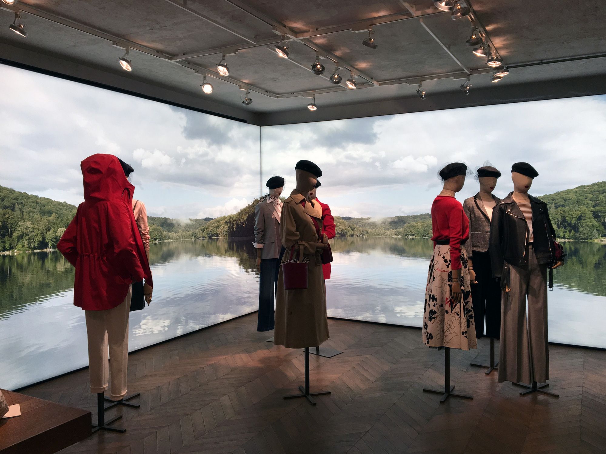 Illuminated walls Dresswall | Illuminated walls By Dresswall