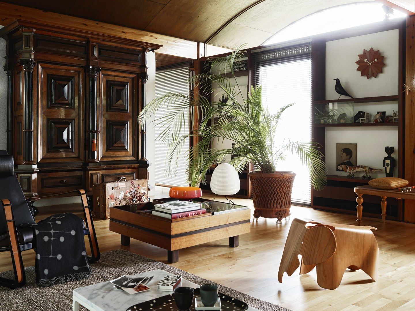 EAMES ELEPHANT PLYWOOD Multi-layer wood game By Vitra | design Charles ...