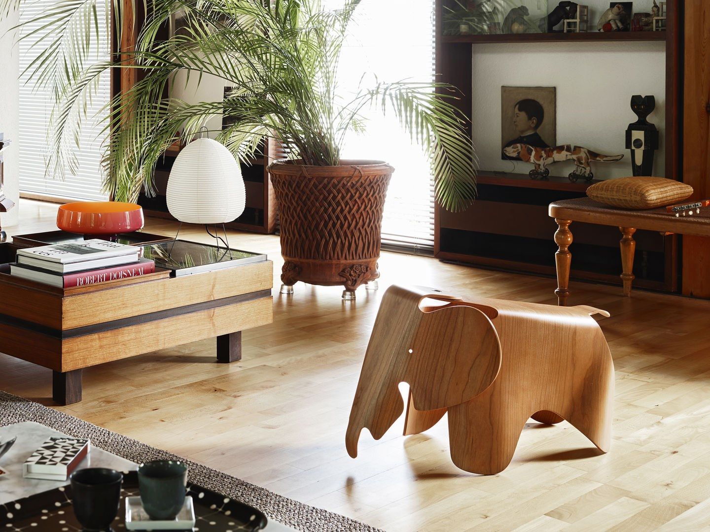 EAMES ELEPHANT PLYWOOD Multi-layer wood game By Vitra | design Charles ...
