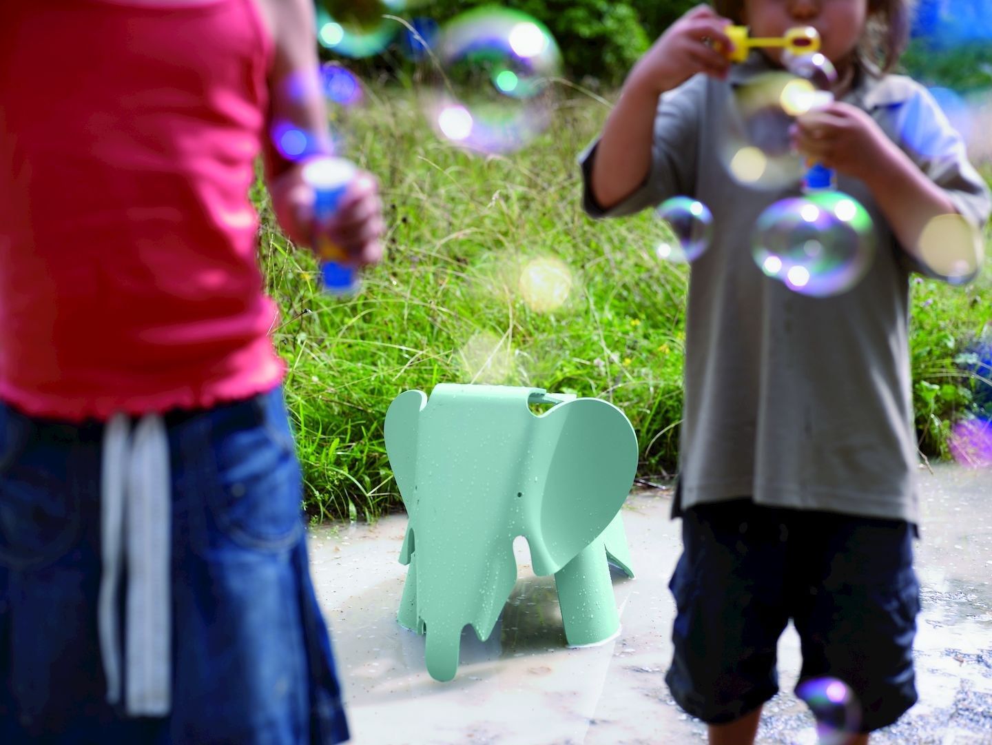 EAMES ELEPHANT Game By Vitra | design Charles & Ray Eames