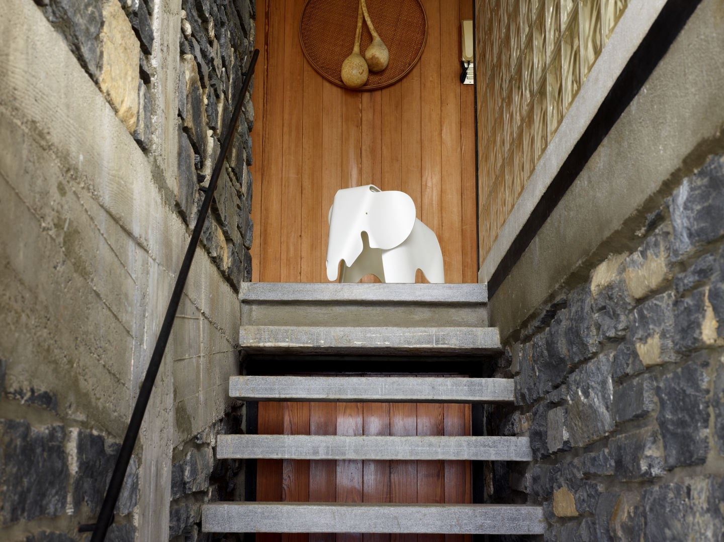 EAMES ELEPHANT Game By Vitra | design Charles & Ray Eames