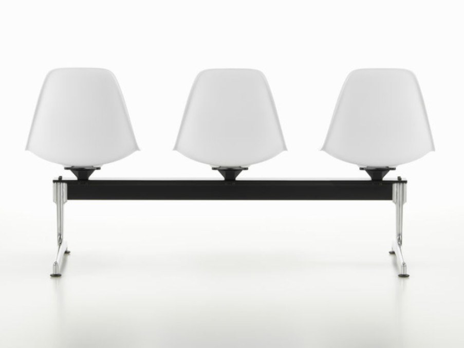 EAMES PLASTIC SIDE CHAIR ON STRETCHER beam seating By Vitra design ...