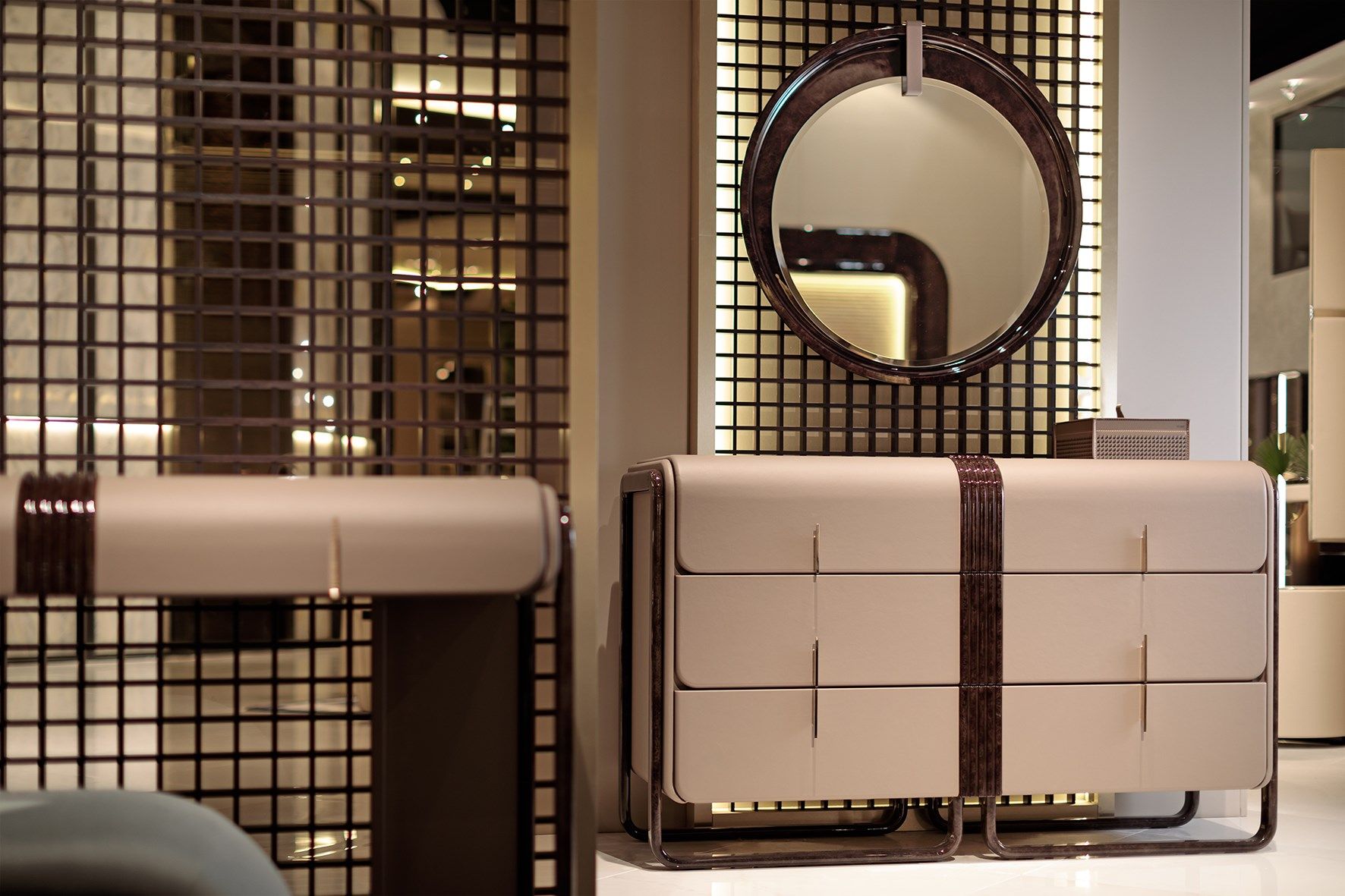 ECLIPSE | Chest of drawers By Turri design Andrea Bonini