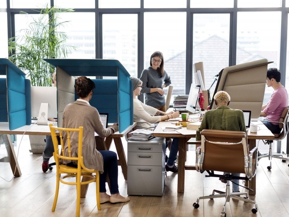 ECOBOOTH | Desktop partition By Slalom