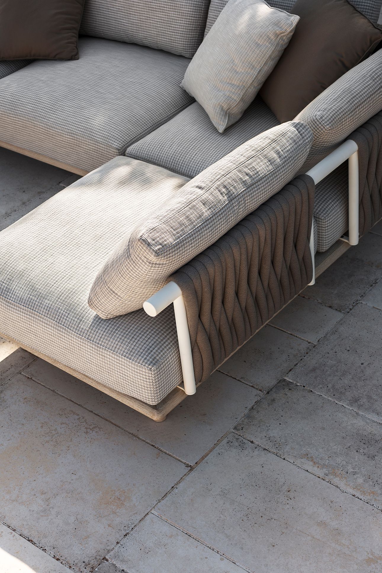 EDEN Corner fabric garden sofa By RODA