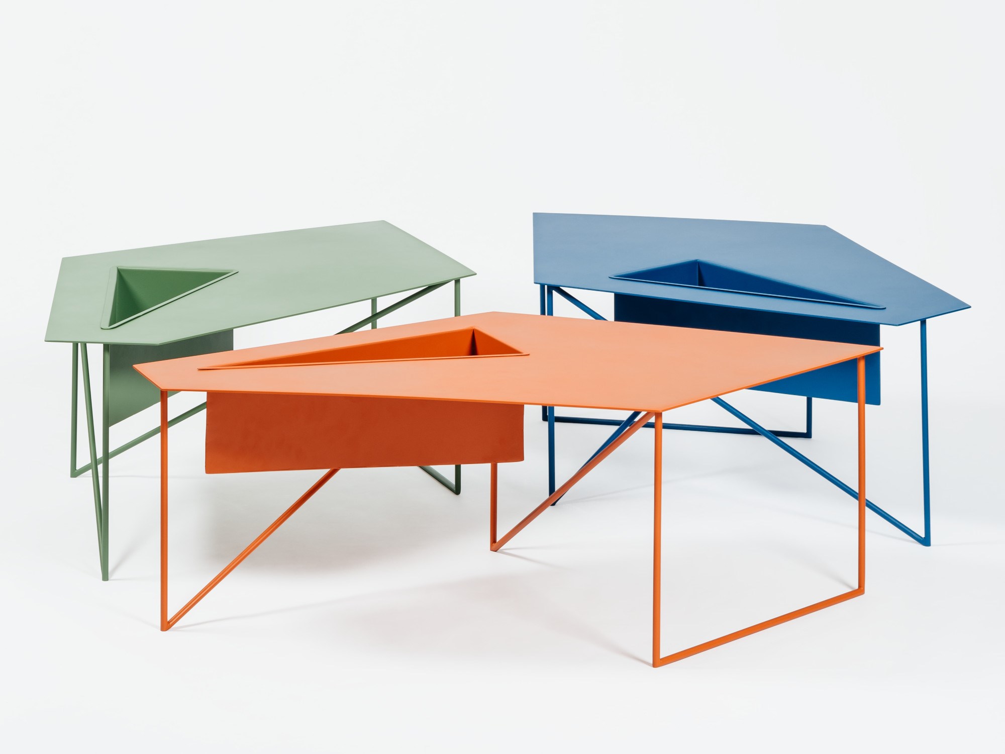 EDGE SIDE TABLE Edge Collection By INPPUT