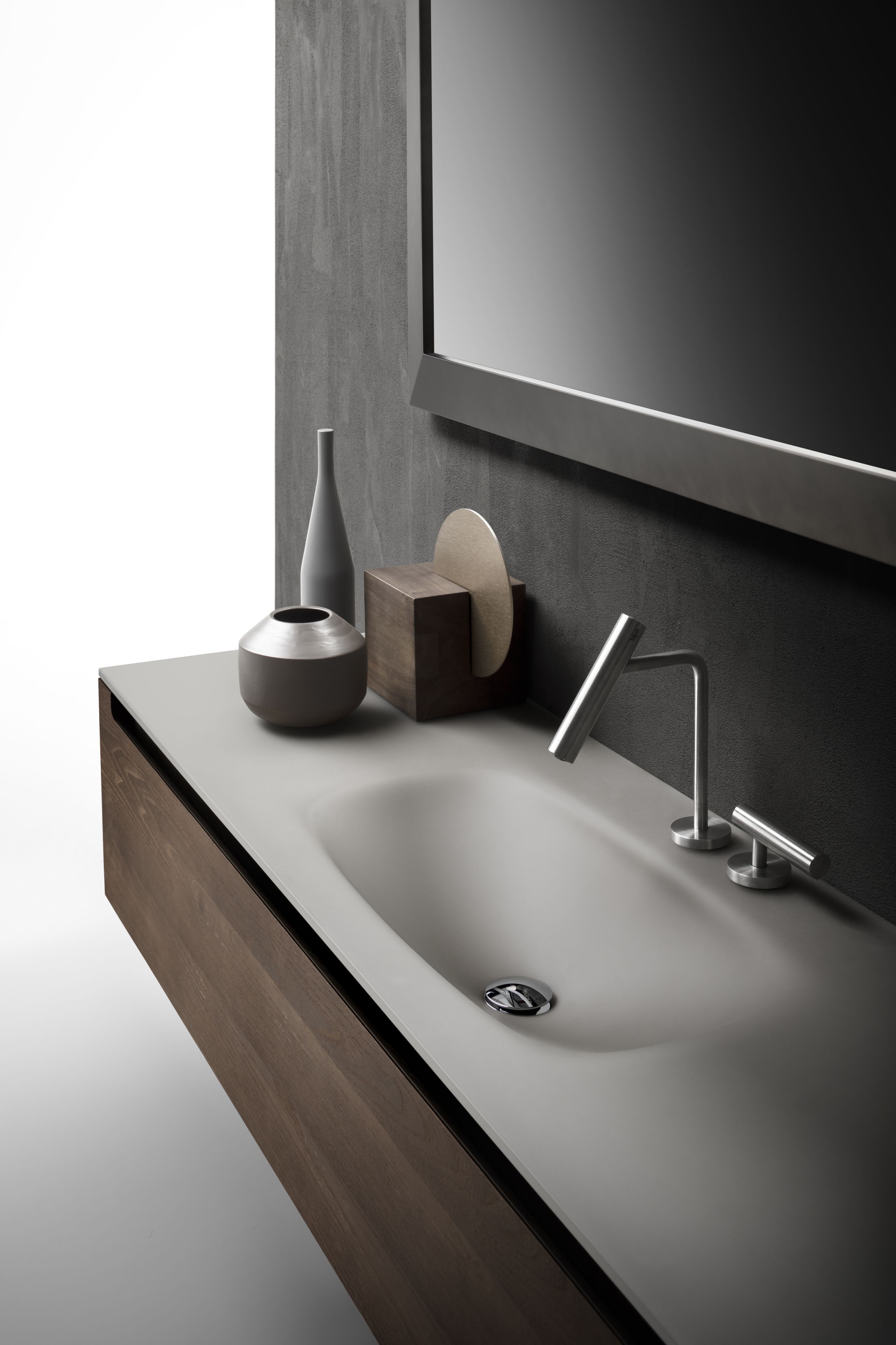 EDGE | Single vanity unit By FALPER design Metrica