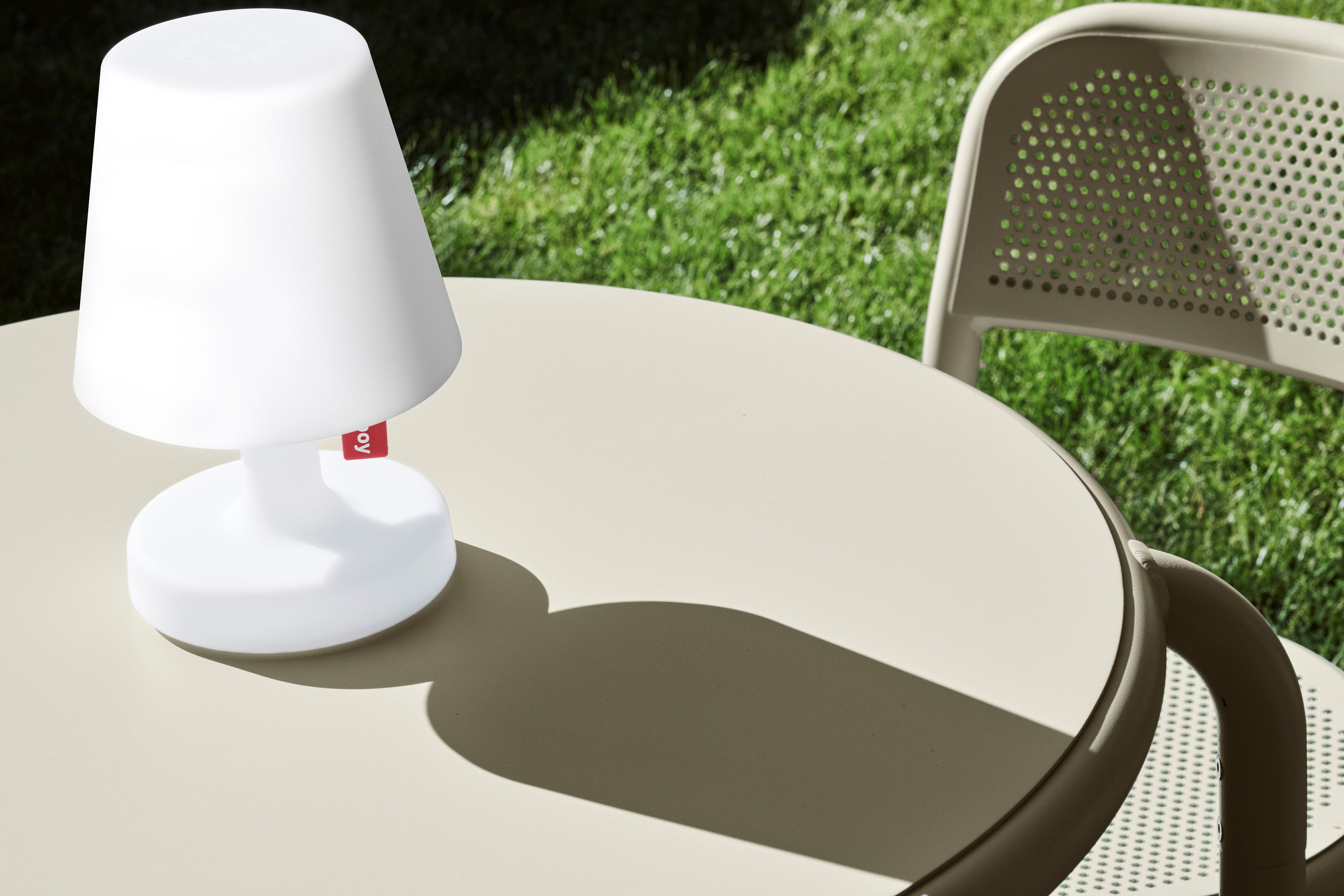 EDISON THE PETIT table lamp By Fatboy