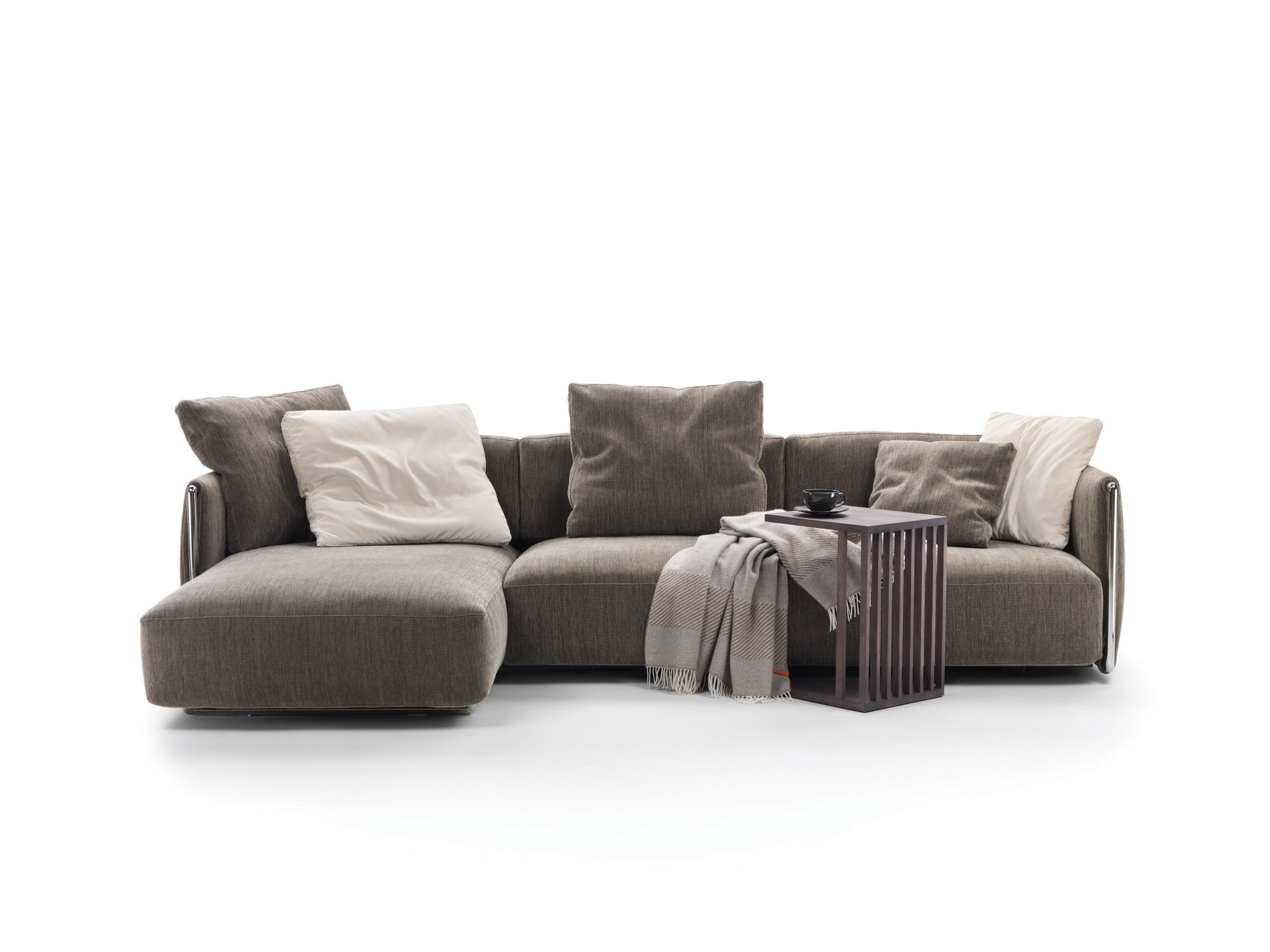 EDMOND | Sofa with chaise longue By Flexform design Carlo Colombo