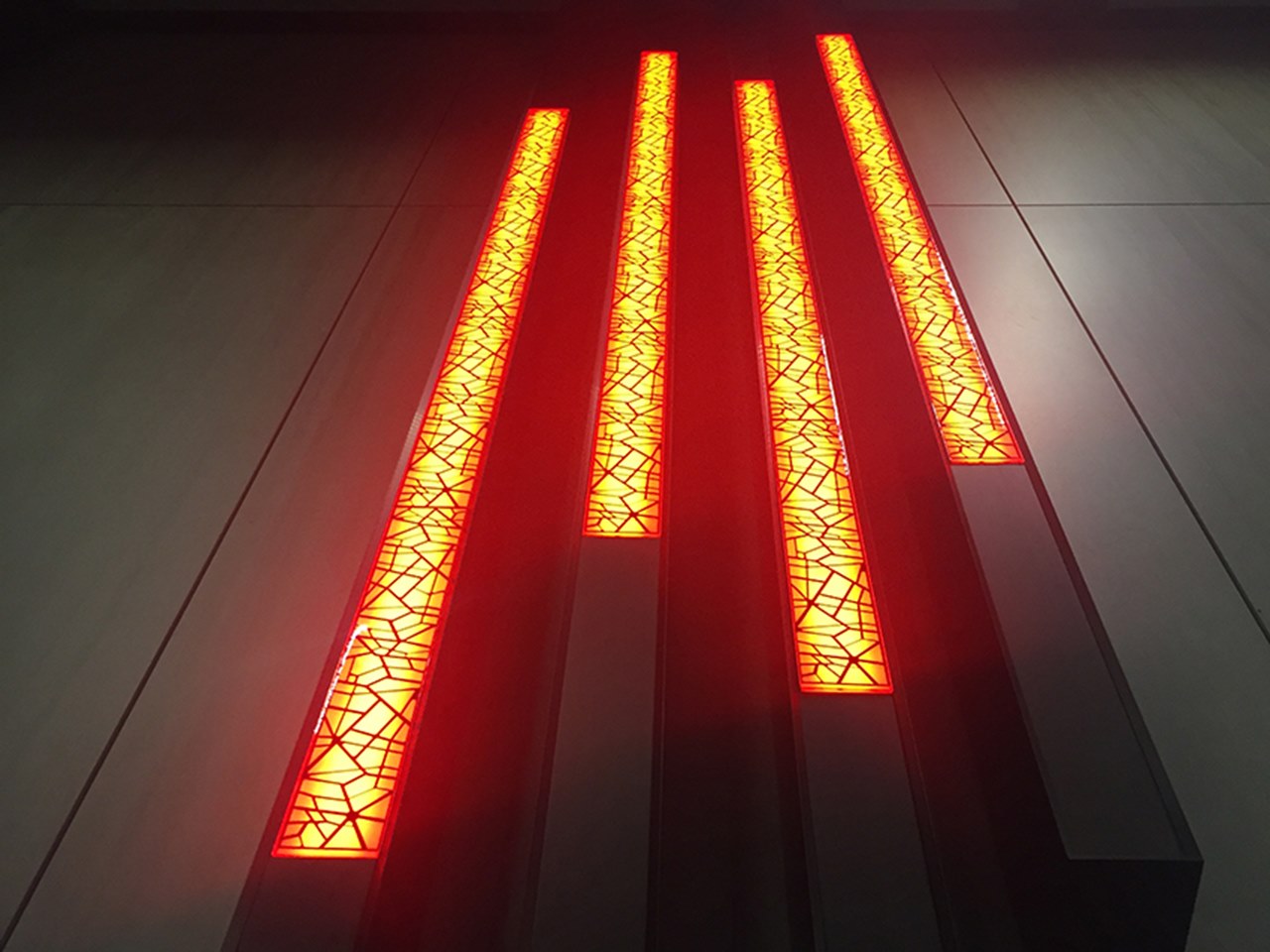 EK4 Metal Outdoor linear profile By Aldabra