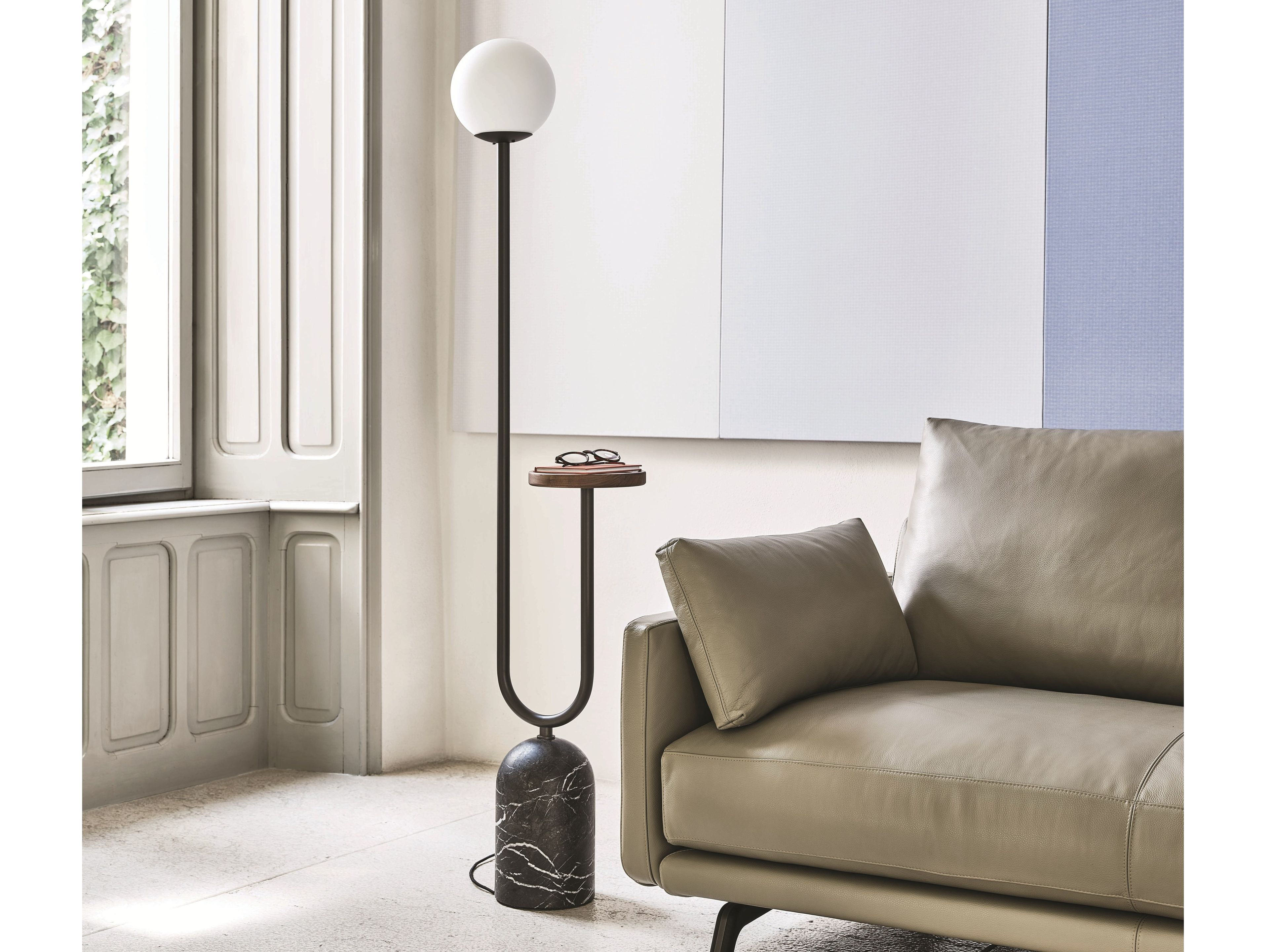 EKERO TOTEM Floor lamp By Porada