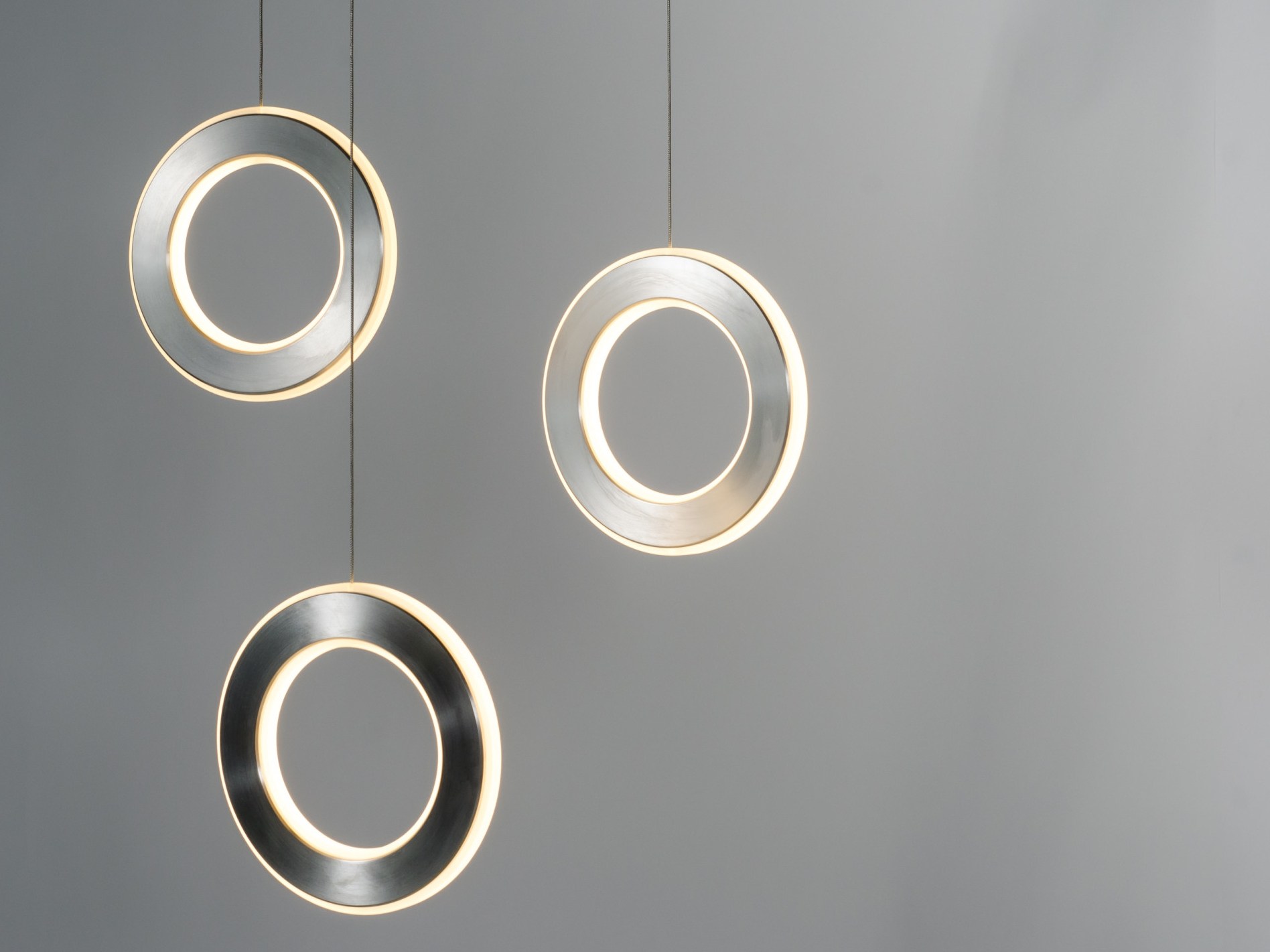 ELECTRON TRI | Pendant lamp LED pendant lamp By Karice Lighting ...