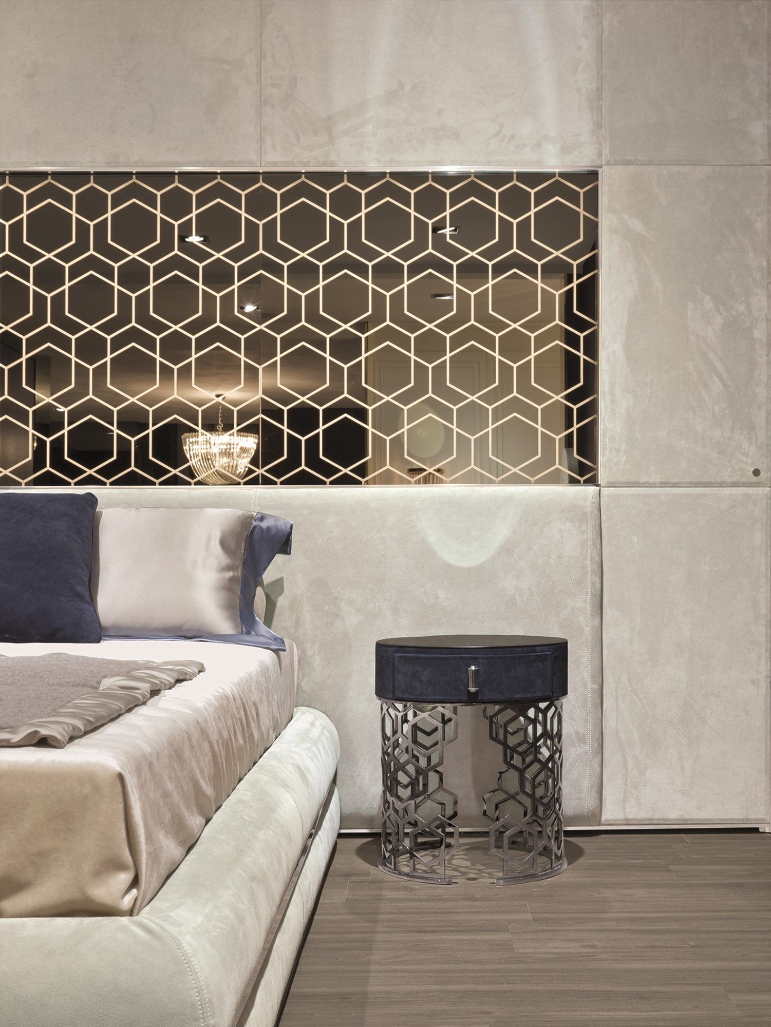 ELEGANT | Bed Aluminiun Chic – Doors Collection By Longhi design ...