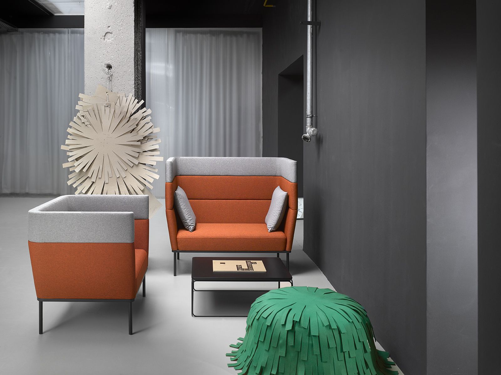 ELEMENT | High-back sofa By mminterier