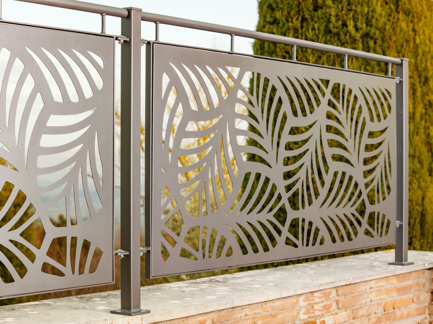 Outdoor railing systems Parapet By ELEO