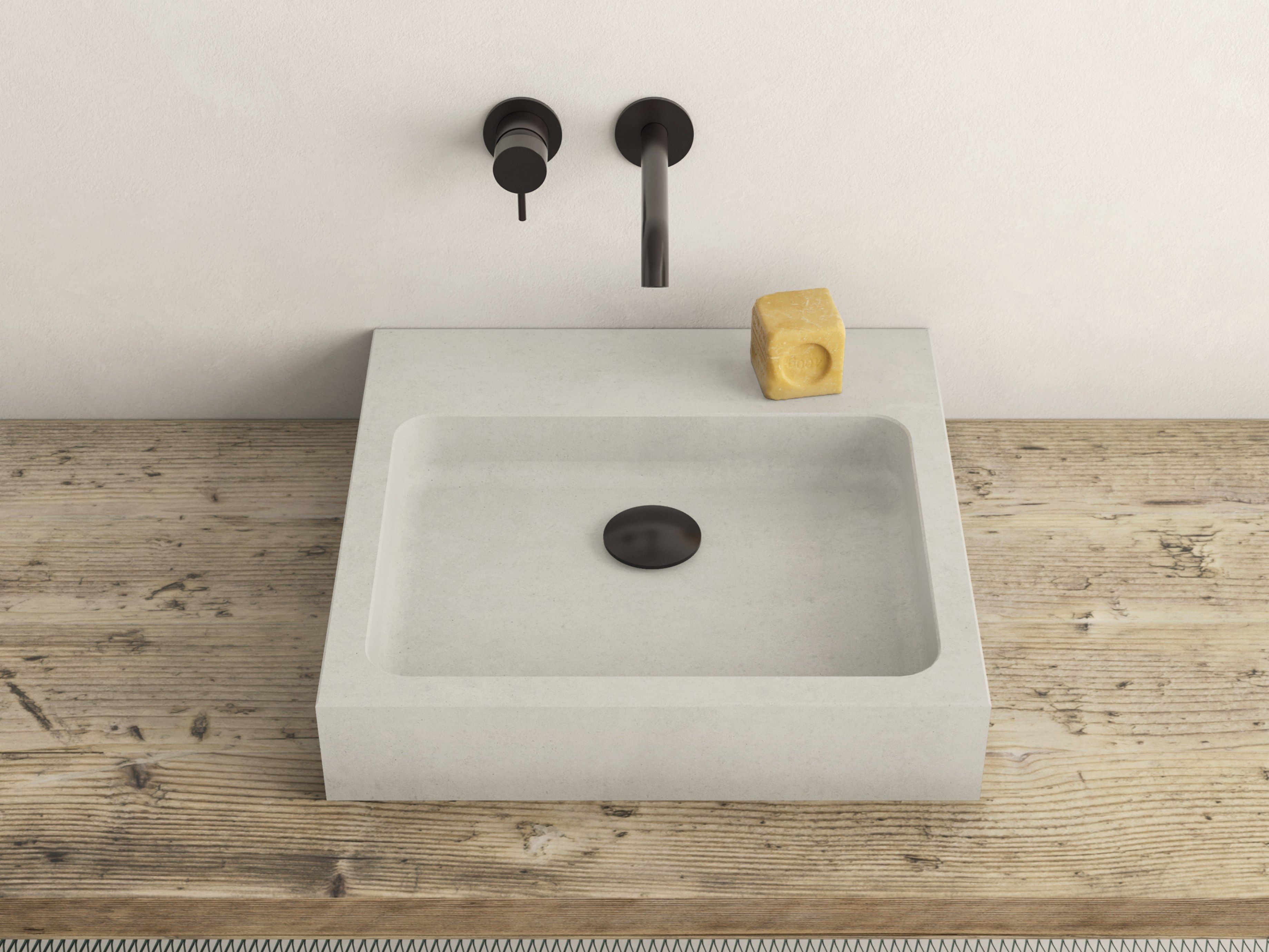 ELLE Lavabo da appoggio quadrato in cemento By Moab | design Gabriella ...