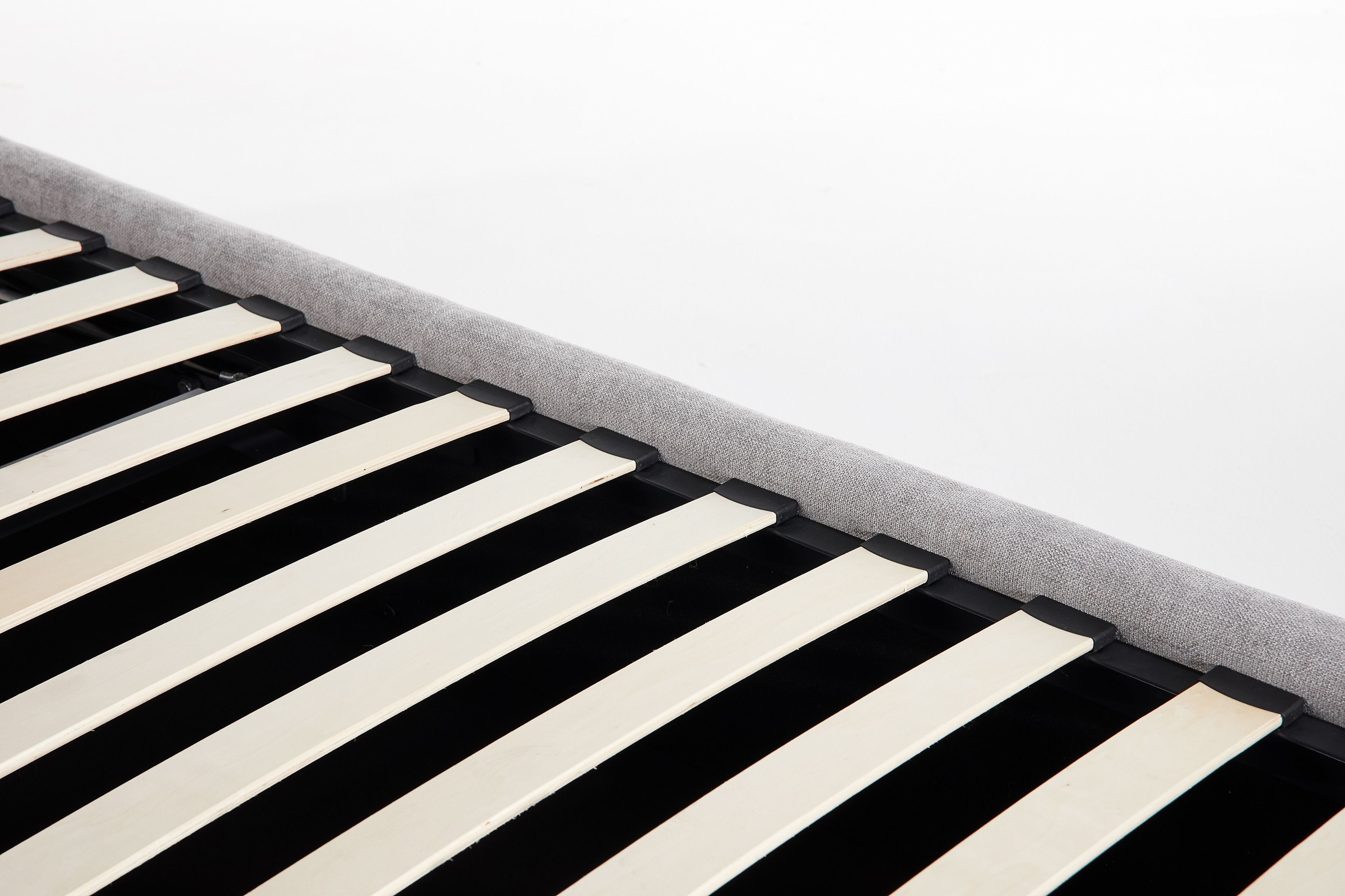 EMBRACE bed By grado design