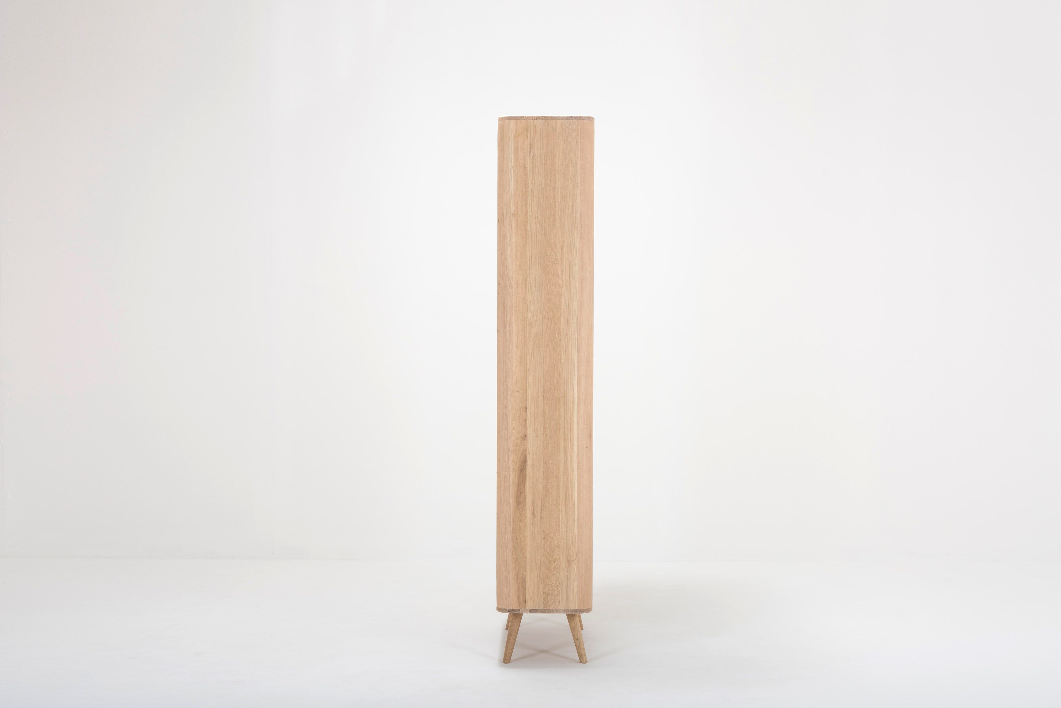 ENA | Hallway unit Ena Collection By Gazzda design Salih Teskeredžic