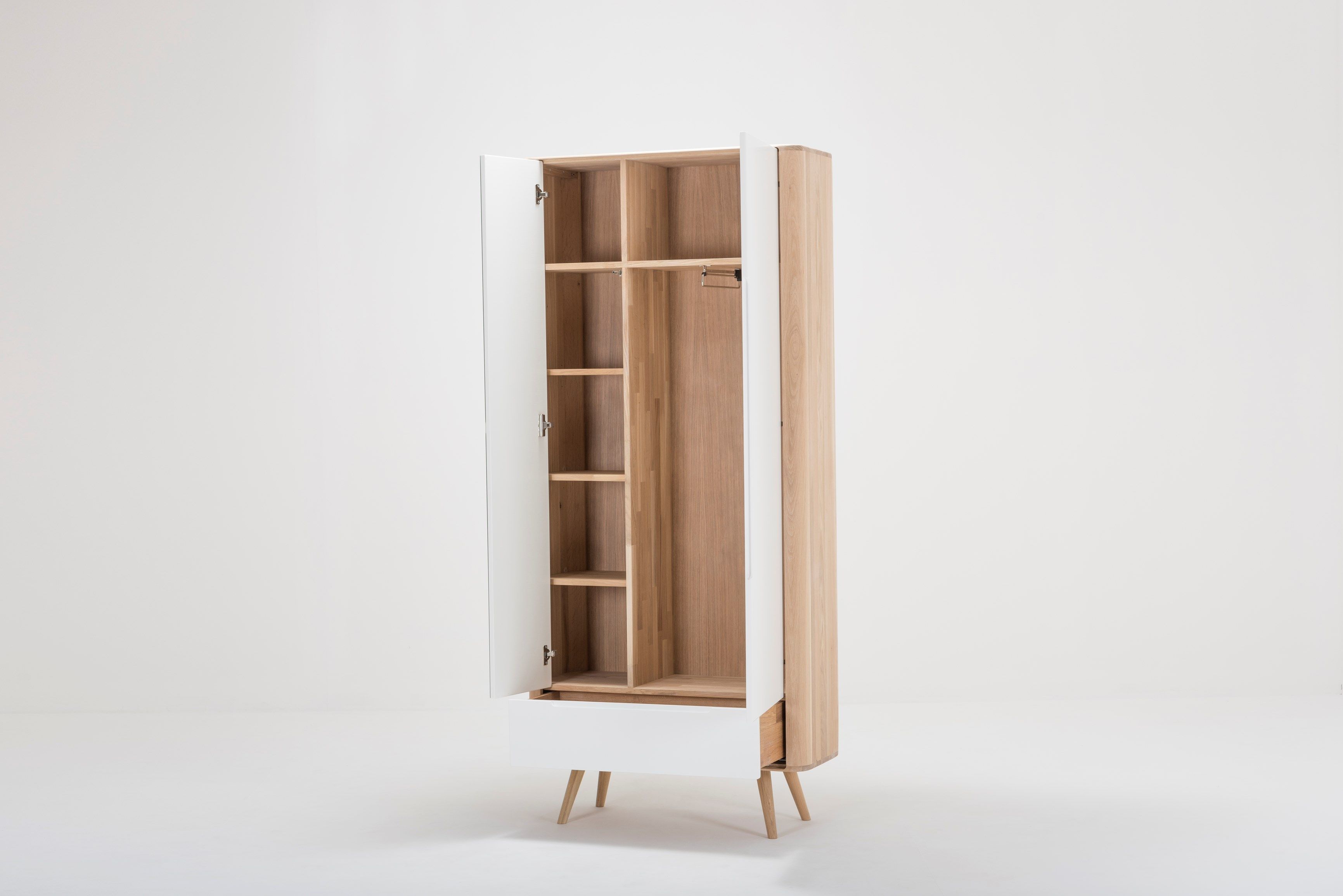 ENA | Hallway unit Ena Collection By Gazzda design Salih Teskeredžic