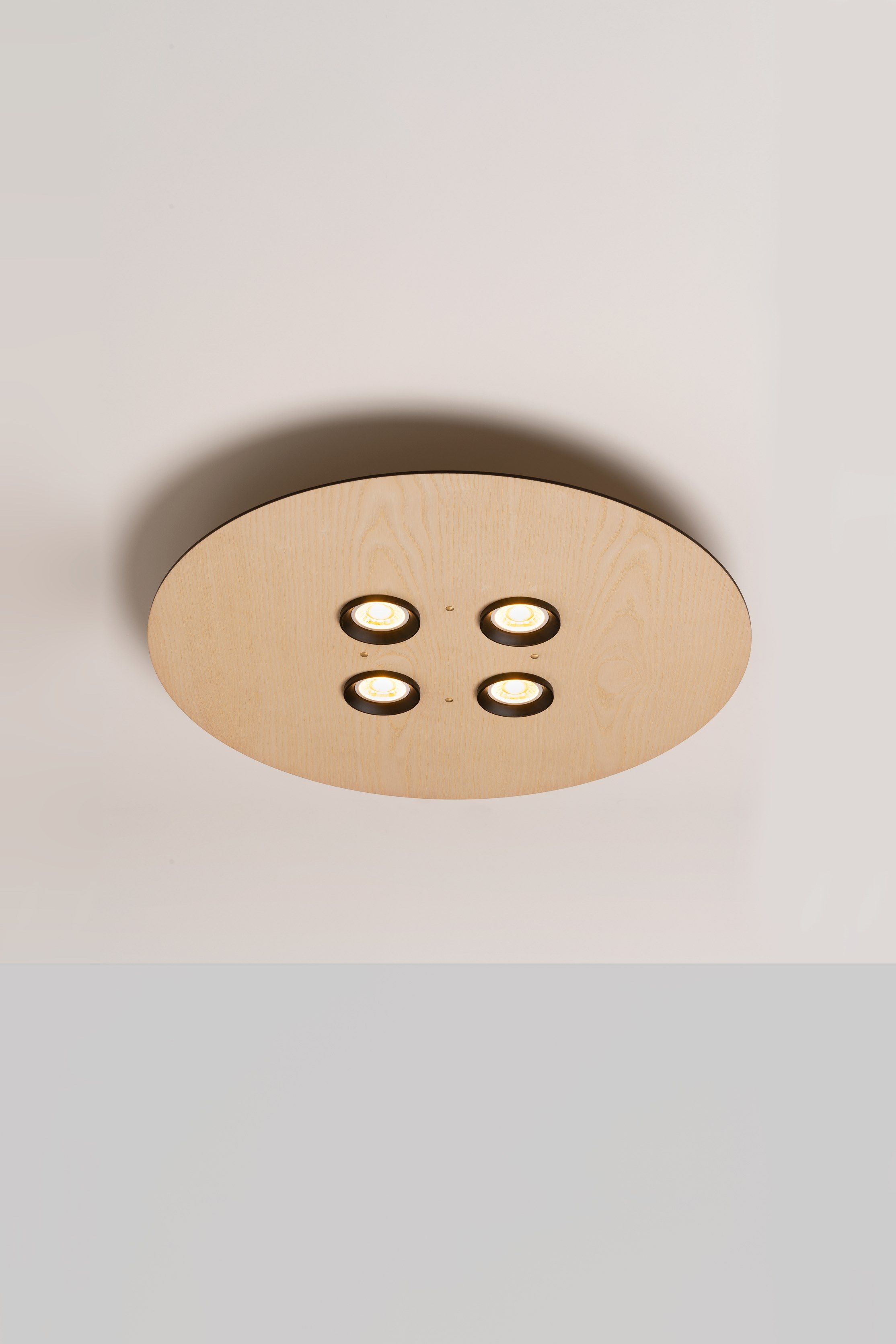 EQUAL | Round spotlight Multiple round ash spotlight By Milan ...