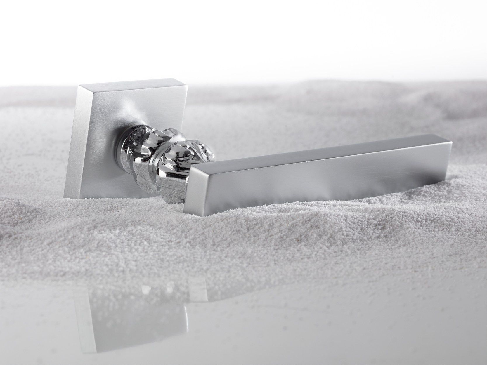 ERA | Door handle with lock Era Collection By LINEA CALI'