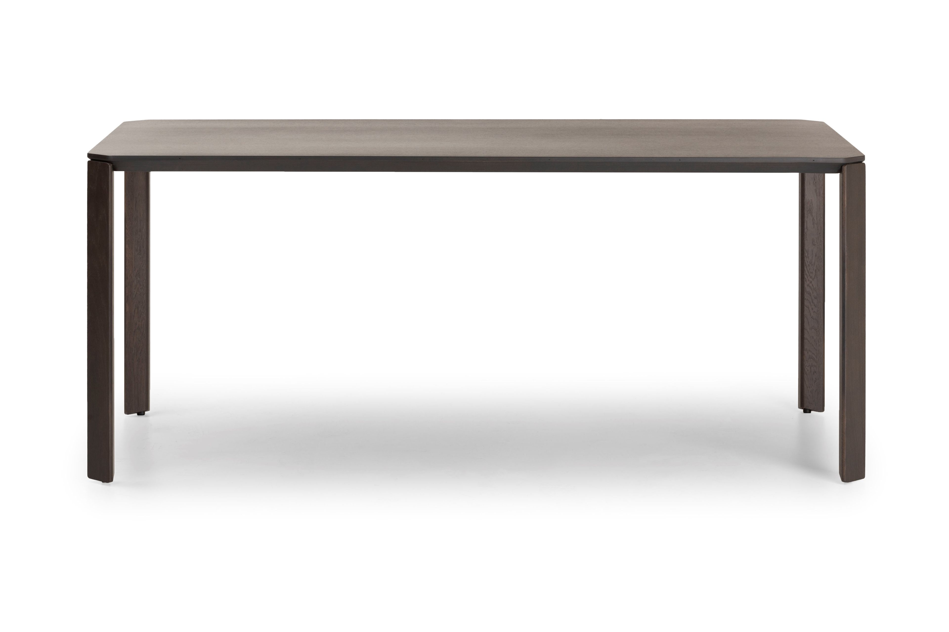 ERMETE | 桌子 Ermete系列 By True Design 设计师Leonardo Rossano, Debora Mansur