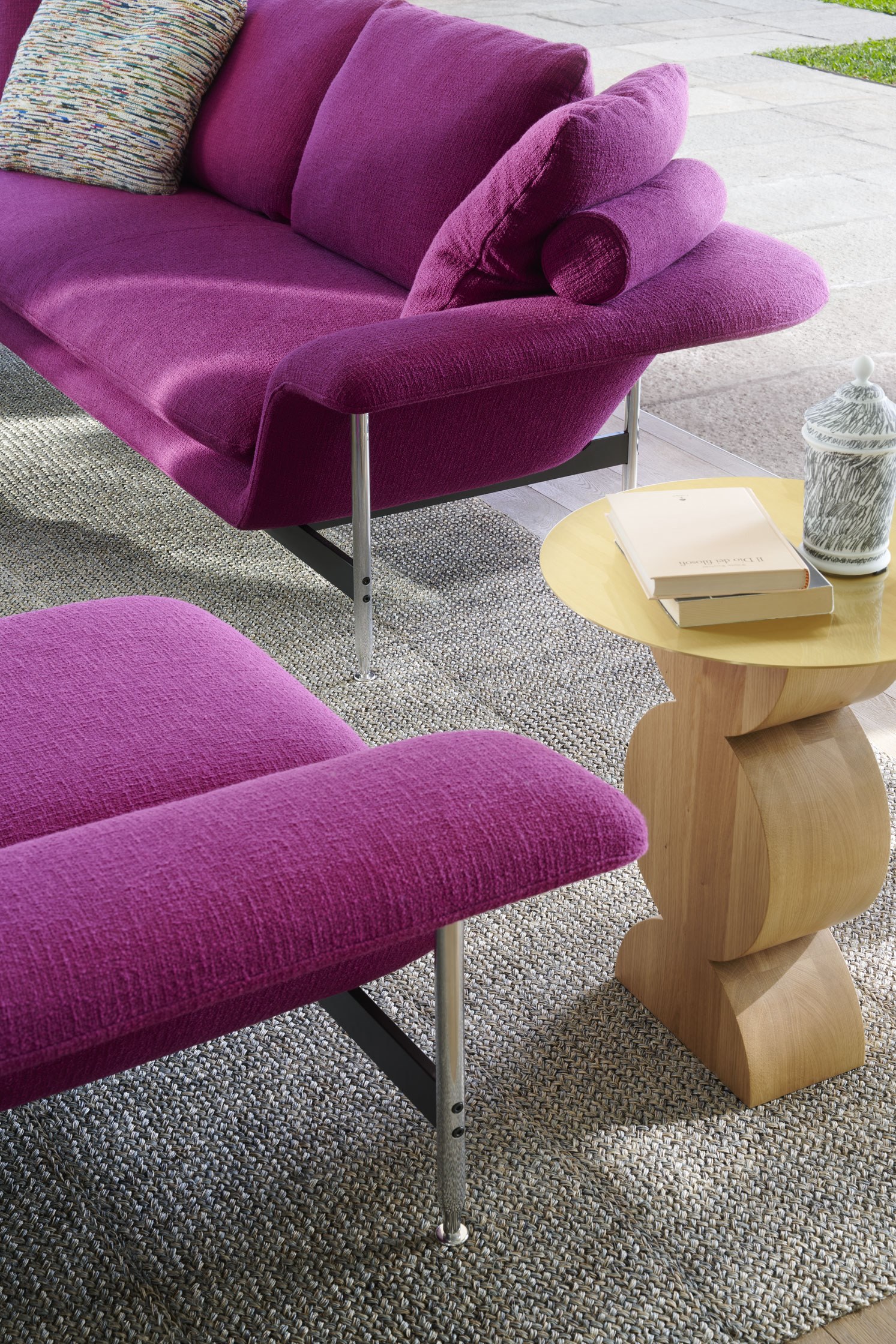 ESOSOFT | Day bed By Cassina design Antonio Citterio