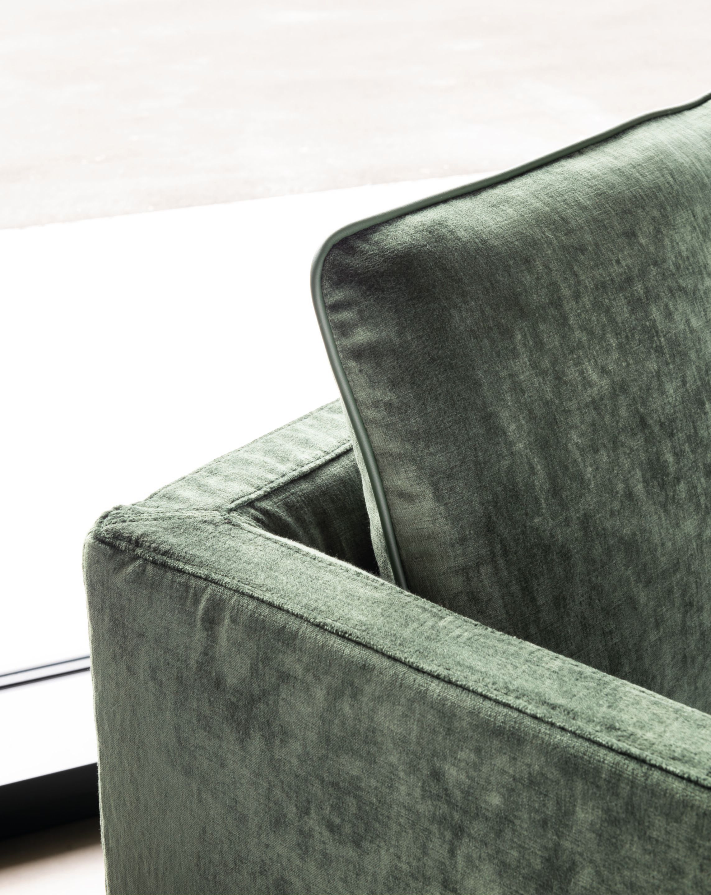 RAFFAELLO Sofa By ESTEL GROUP