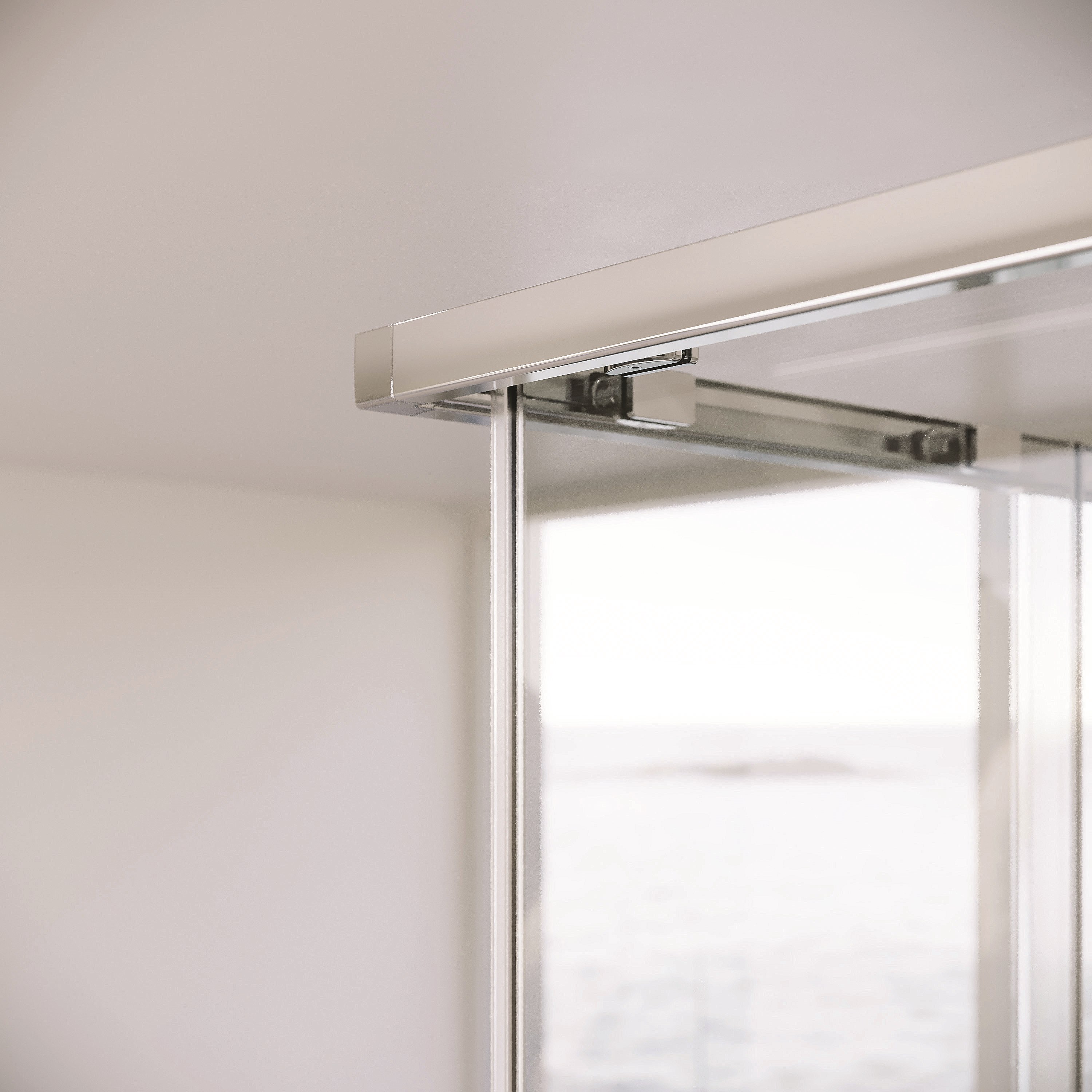 ETO CORNER ENTRY Corner glass shower cabin with sliding door By Flair ...