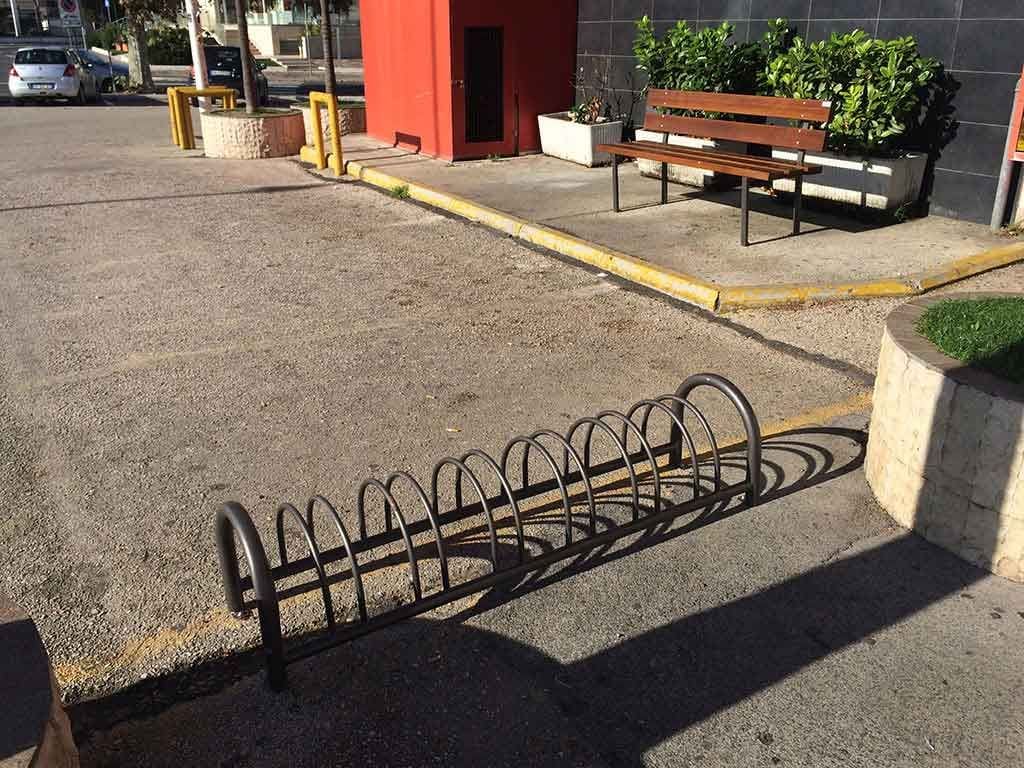 Bicycle rack Bicycle rack By EUROCOMITALIA