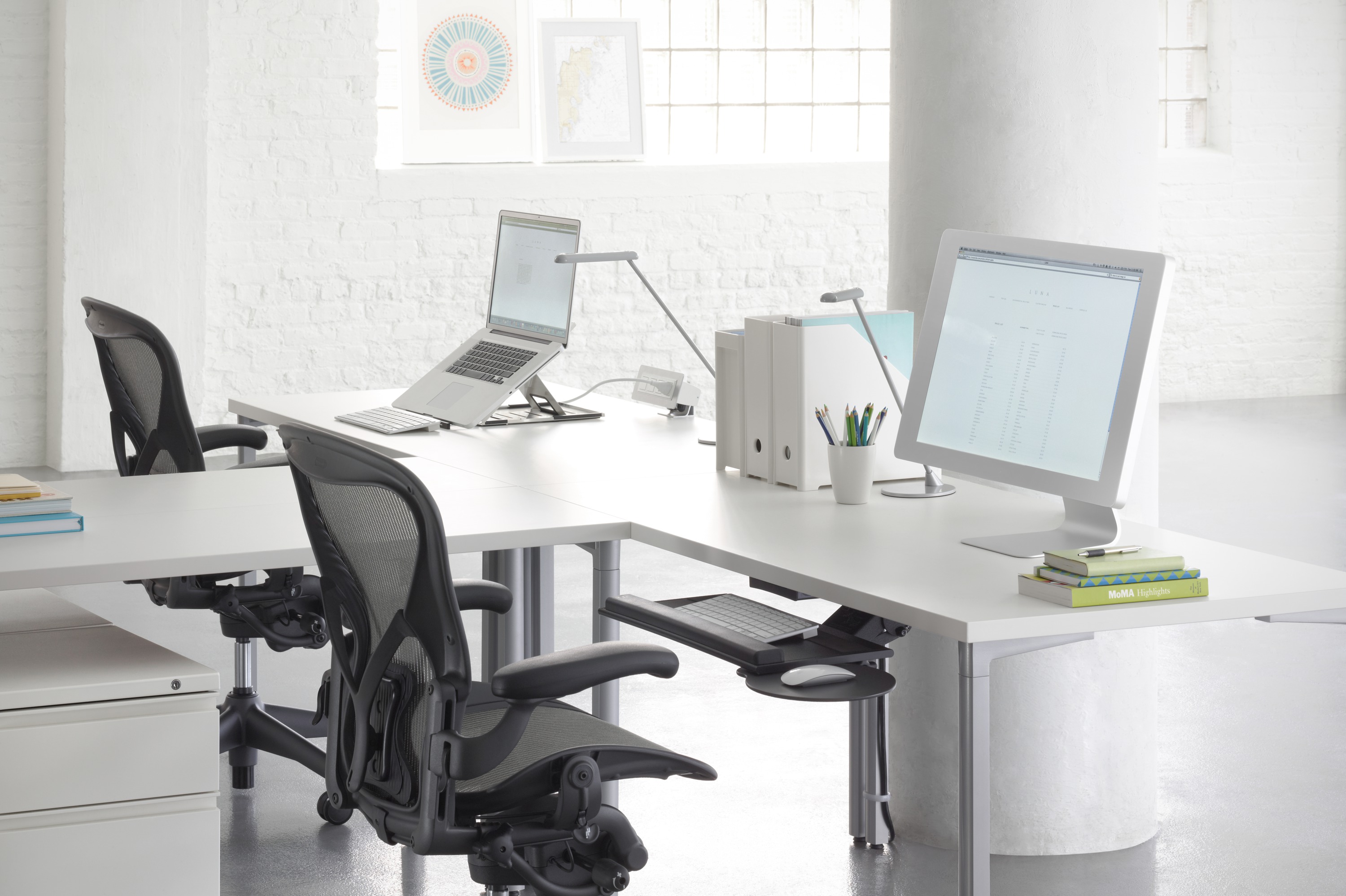 EVERYWHERE Sectional workstation desk By Herman Miller | design Dan ...