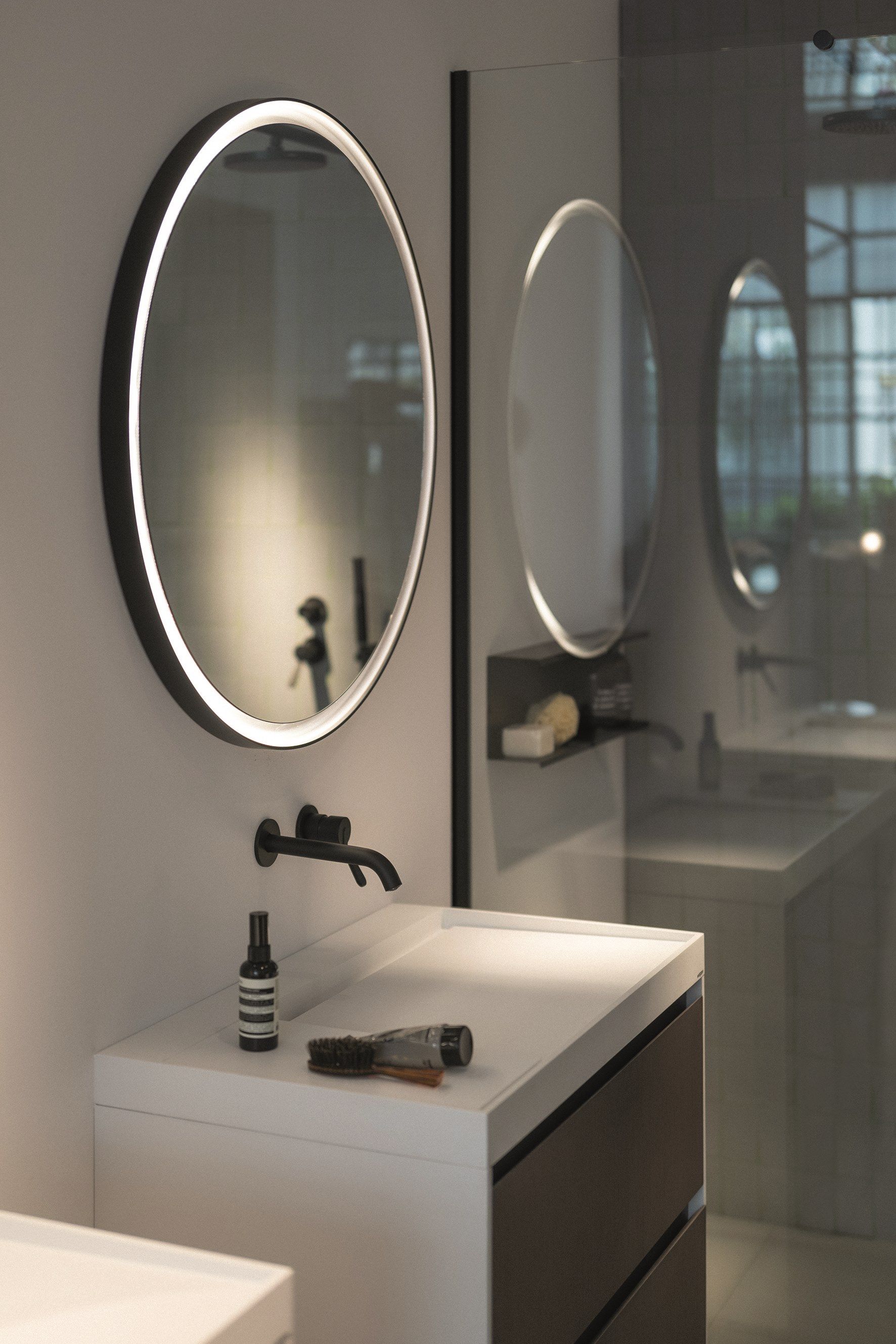 EVO 21 Vanity unit By Agape | design Benedini Associati