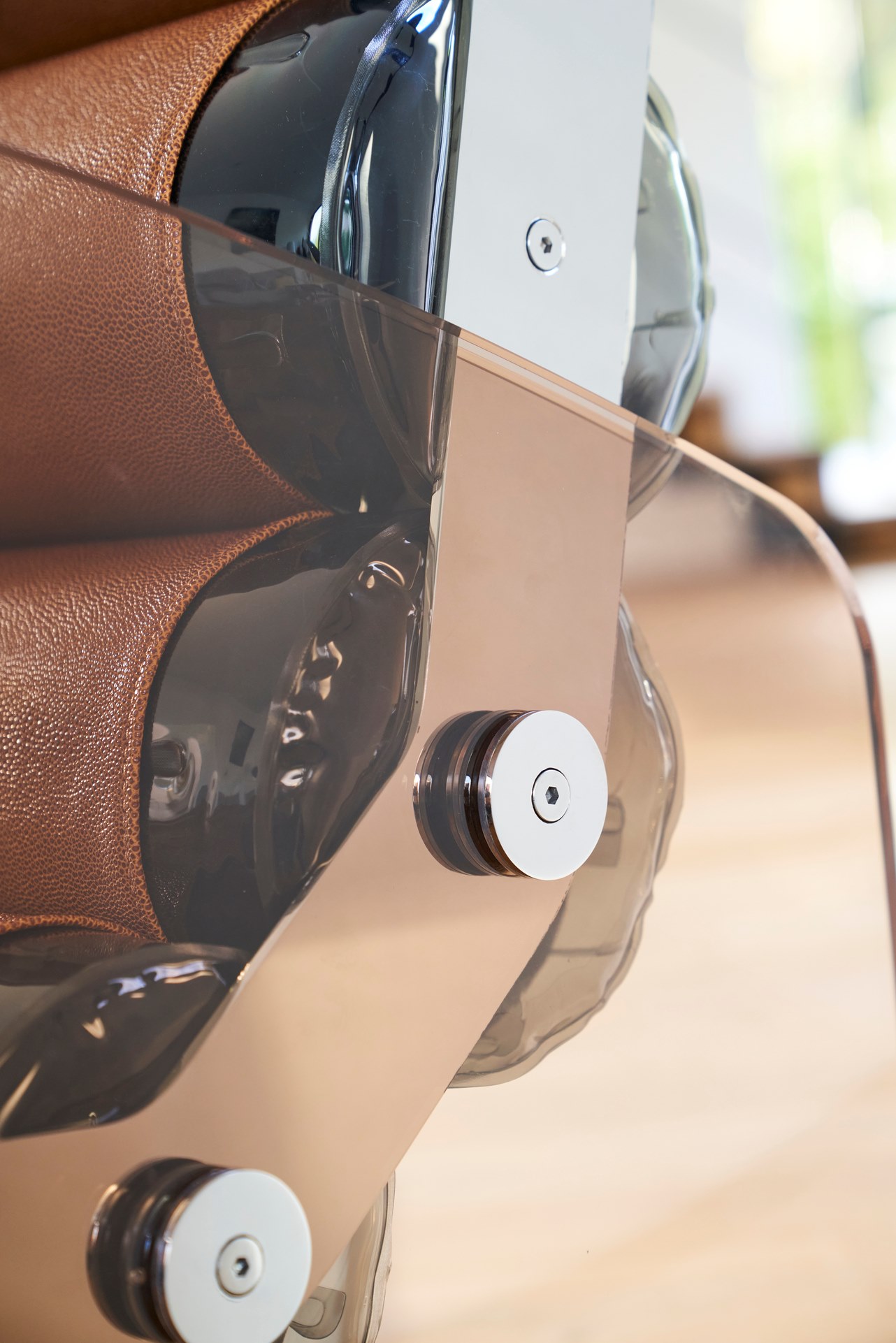 EXCLUSIVE MW 03 PMMA - BRONZE | Armchair By Mojow design Olivier Santini