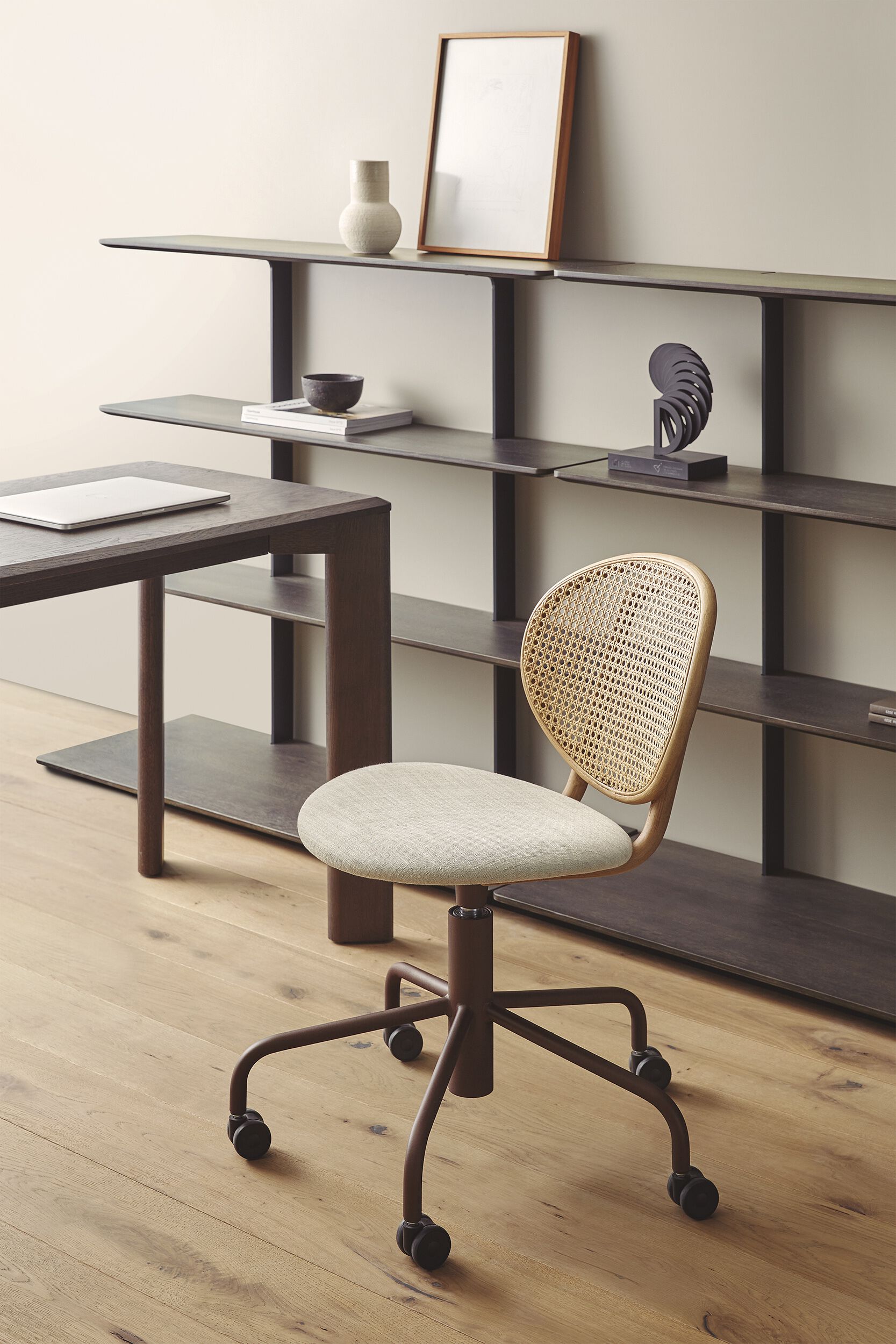 LOOP Chair By EXPORMIM | design Norm Architects