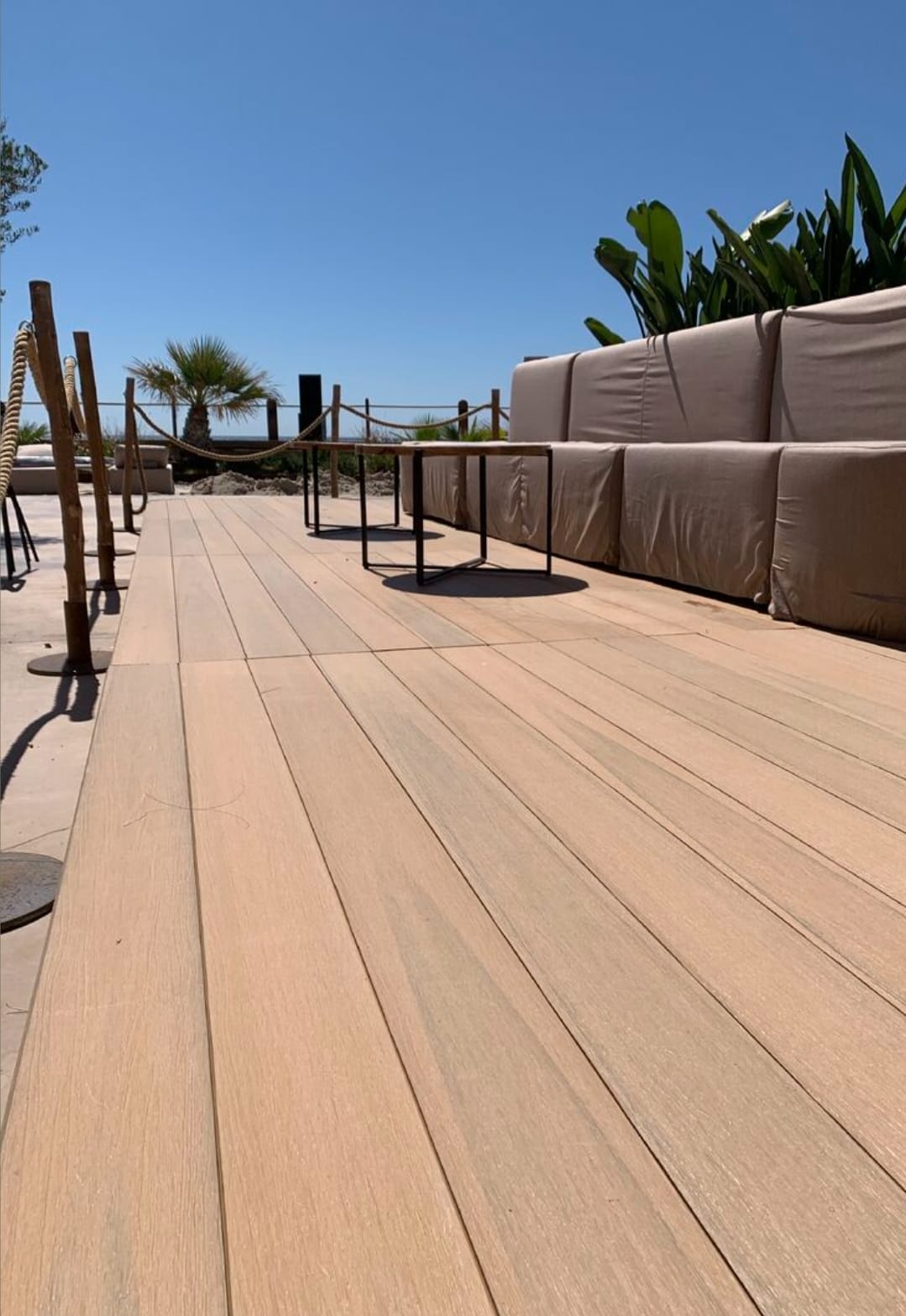 TECH CUBE S Decking By EXTERPARK