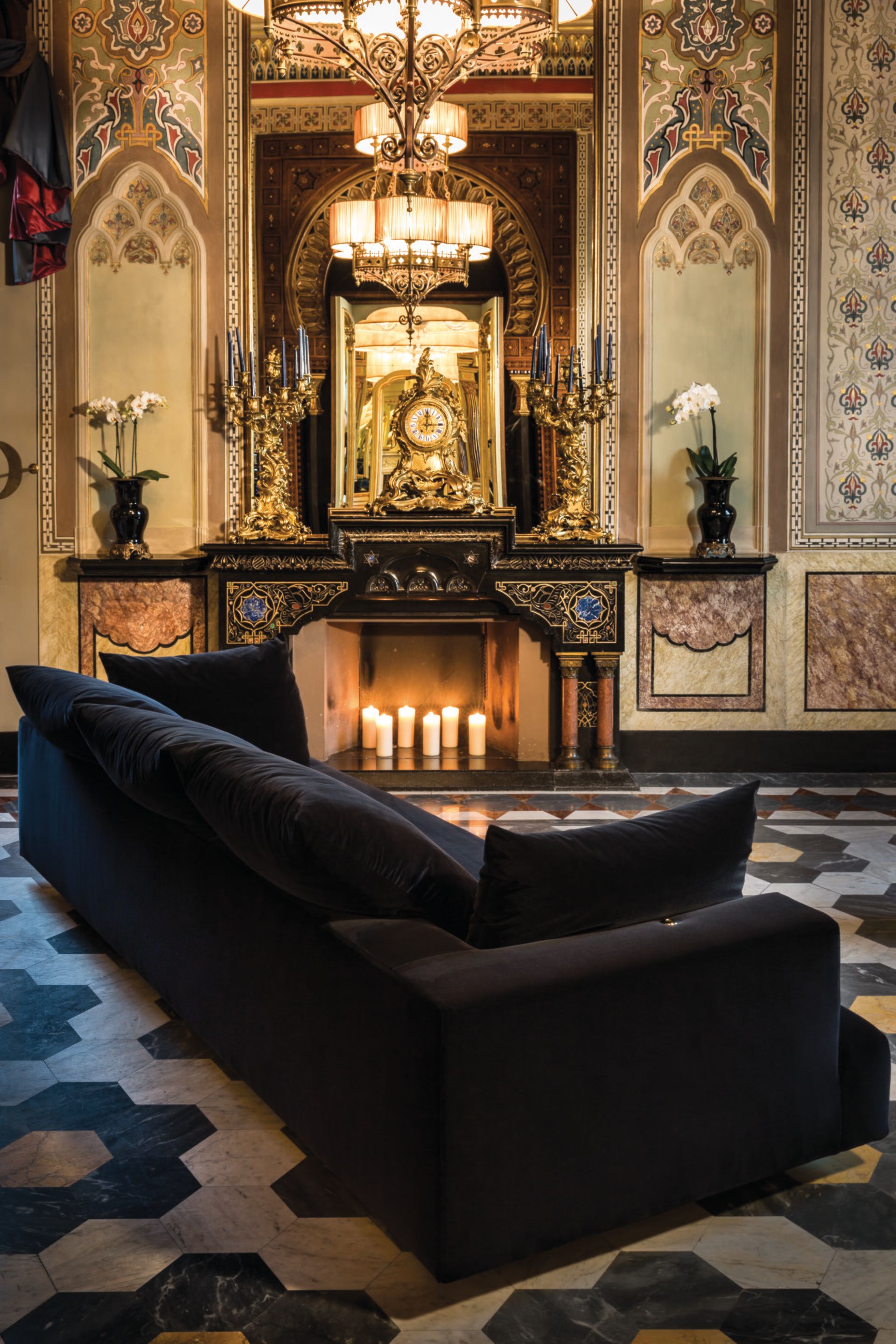 ABSOLU Sofa By Edra | design Francesco Binfaré