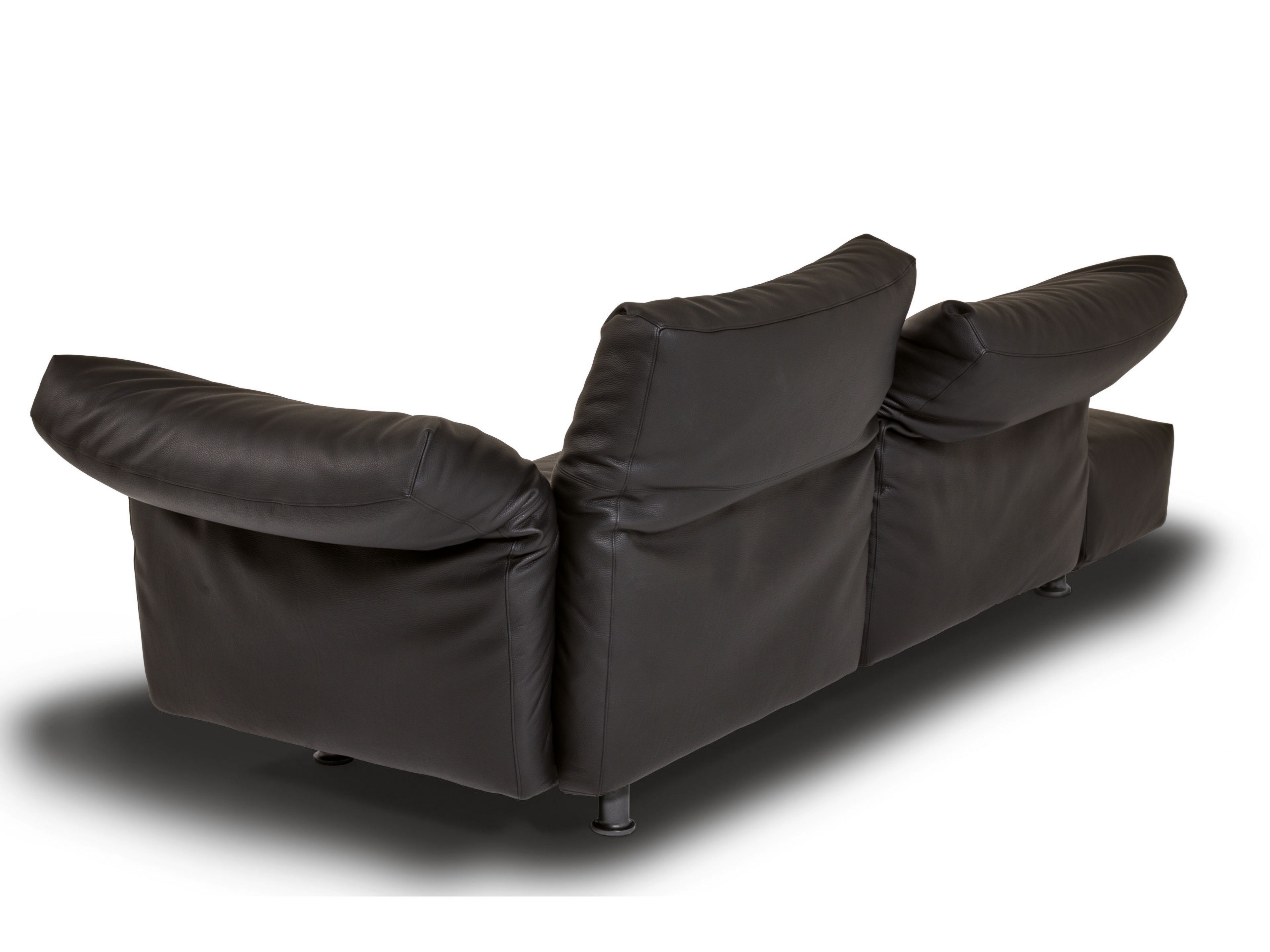 ESSENTIAL Sofa By Edra | design Francesco Binfaré