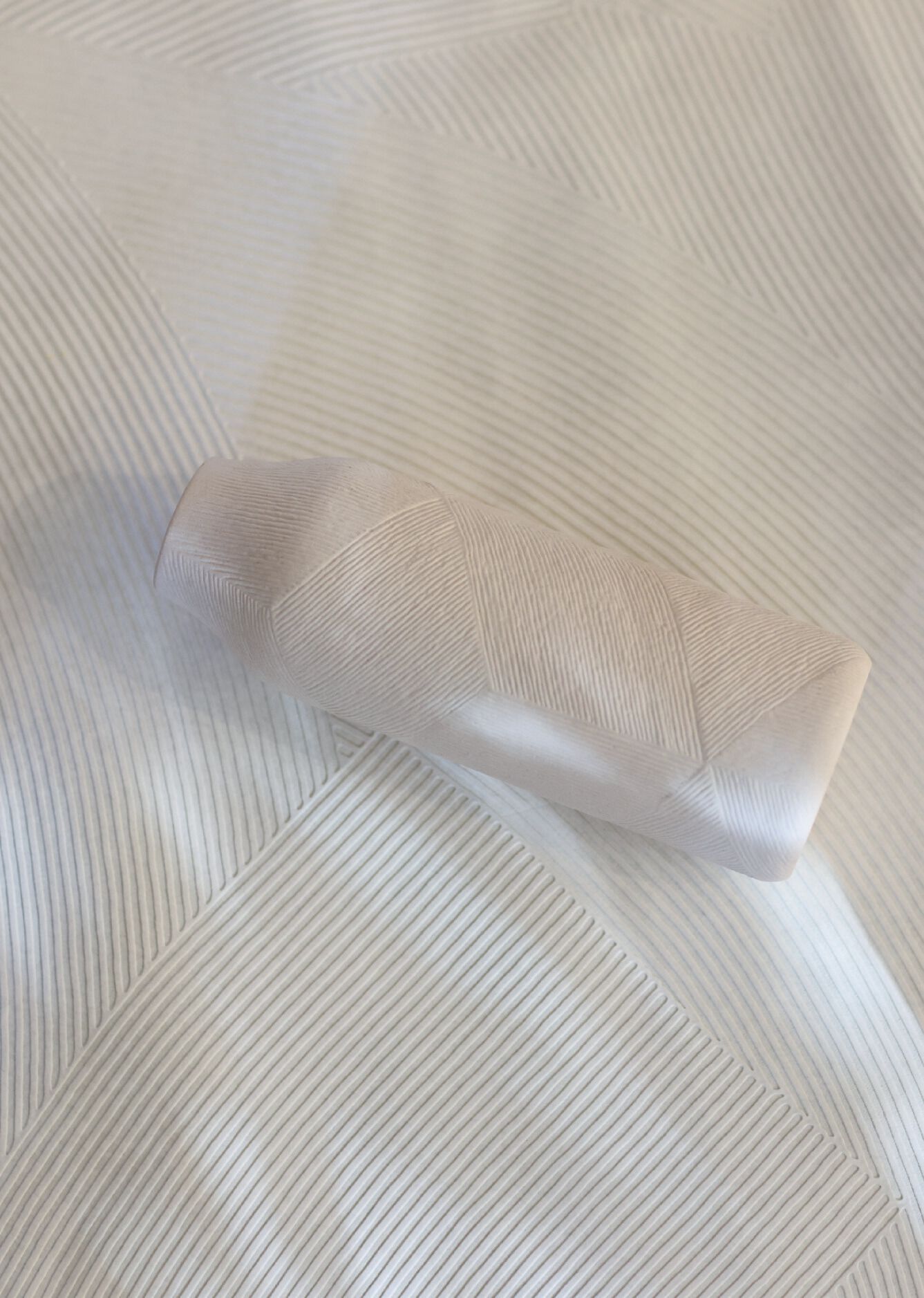 MATIÈRES À RÉFLEXIONS X CALLIDUS GUILD - CIRCOLO Wallpaper By Élitis