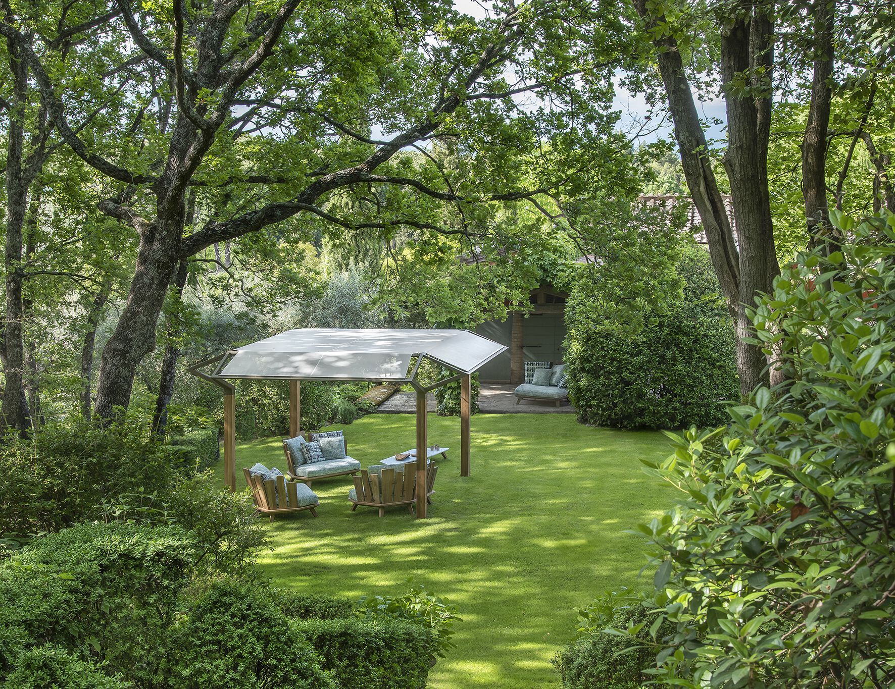 COSMO Pergola By Ethimo