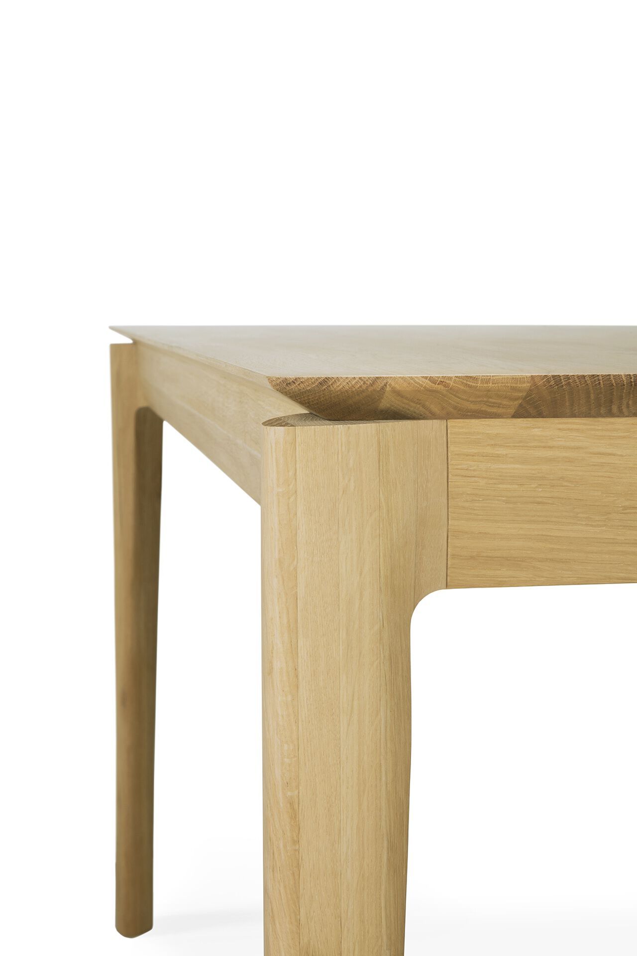 BOK Square oak dining table By Ethnicraft