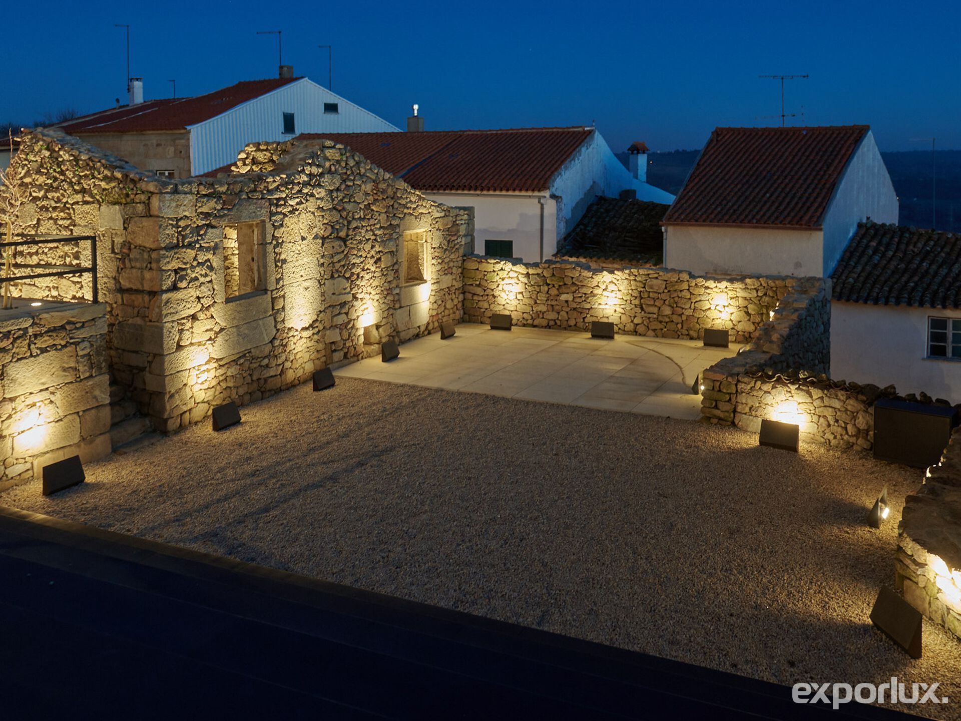 ATREX TP SL Outdoor linear profile By Exporlux