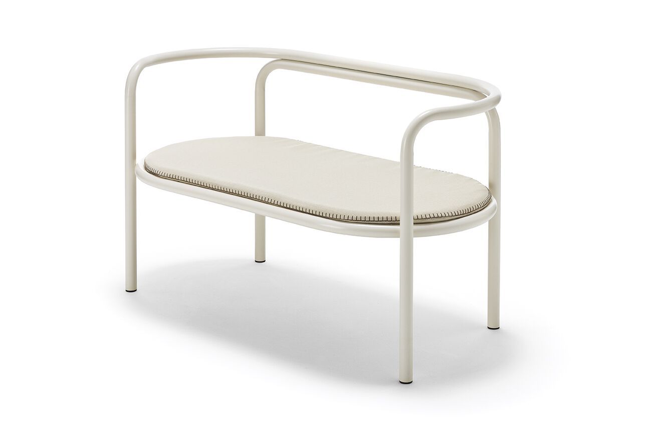 LOCUS SOLUS JACQUEMUS + EXTETA SPECIAL RE-EDITION Garden bench By Exteta