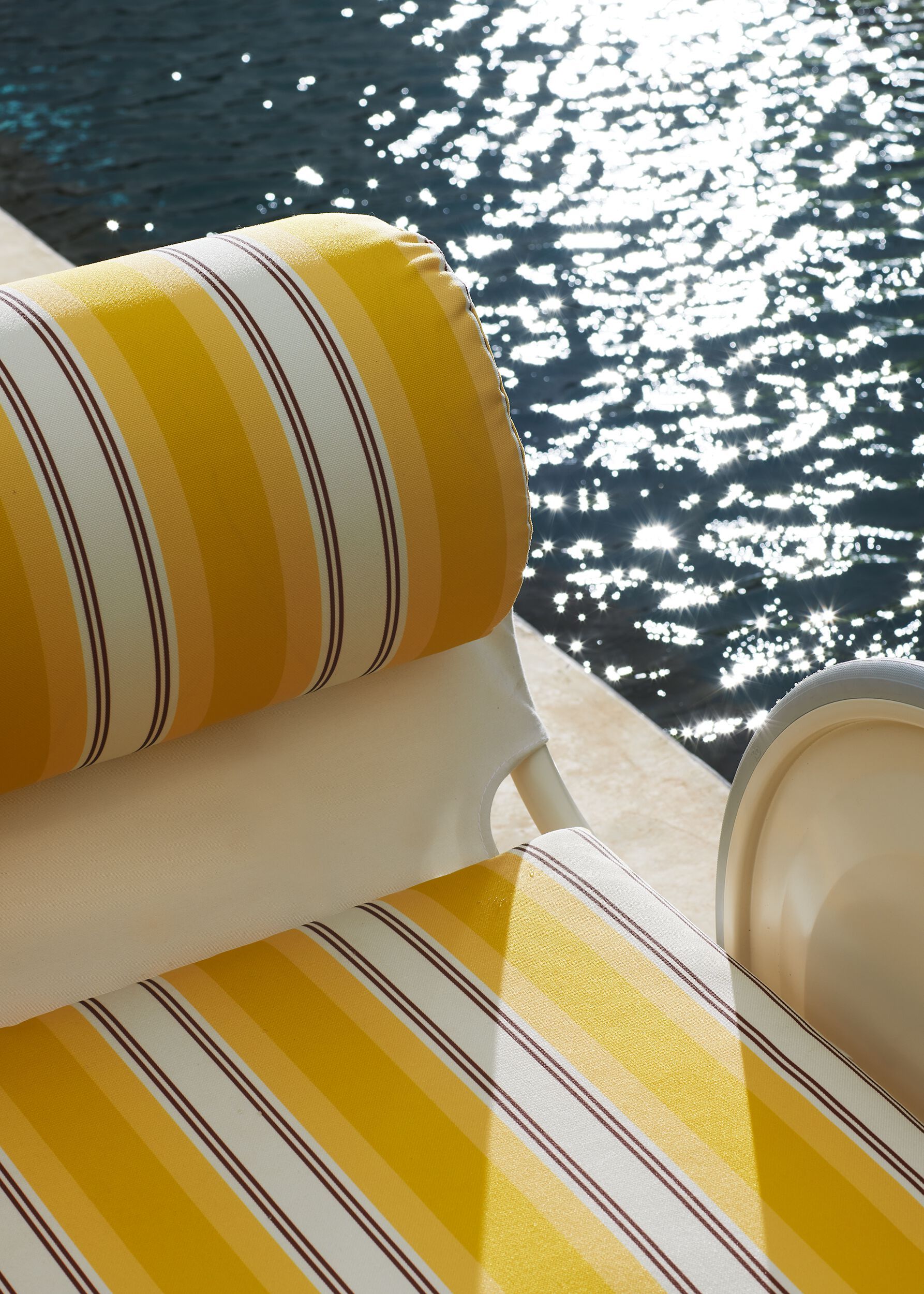 LOCUS SOLUS JACQUEMUS + EXTETA SPECIAL RE-EDITION Garden bench By Exteta