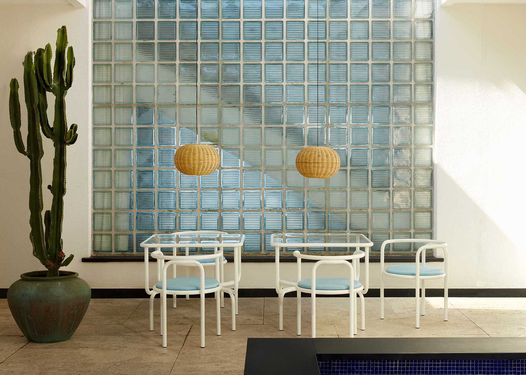 LOCUS SOLUS Powder coated steel garden chair By Exteta