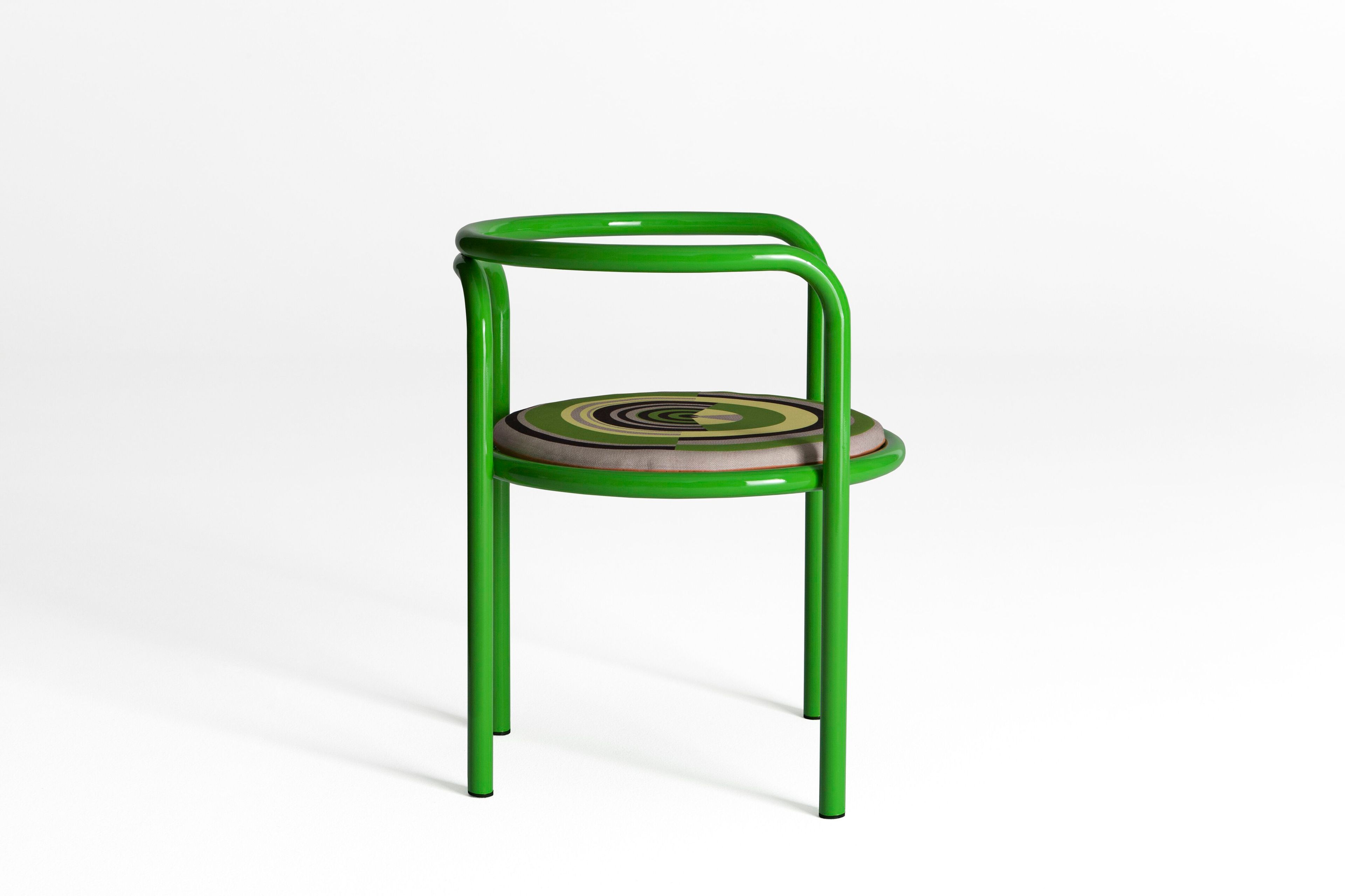 LOCUS SOLUS Powder coated steel garden chair By Exteta