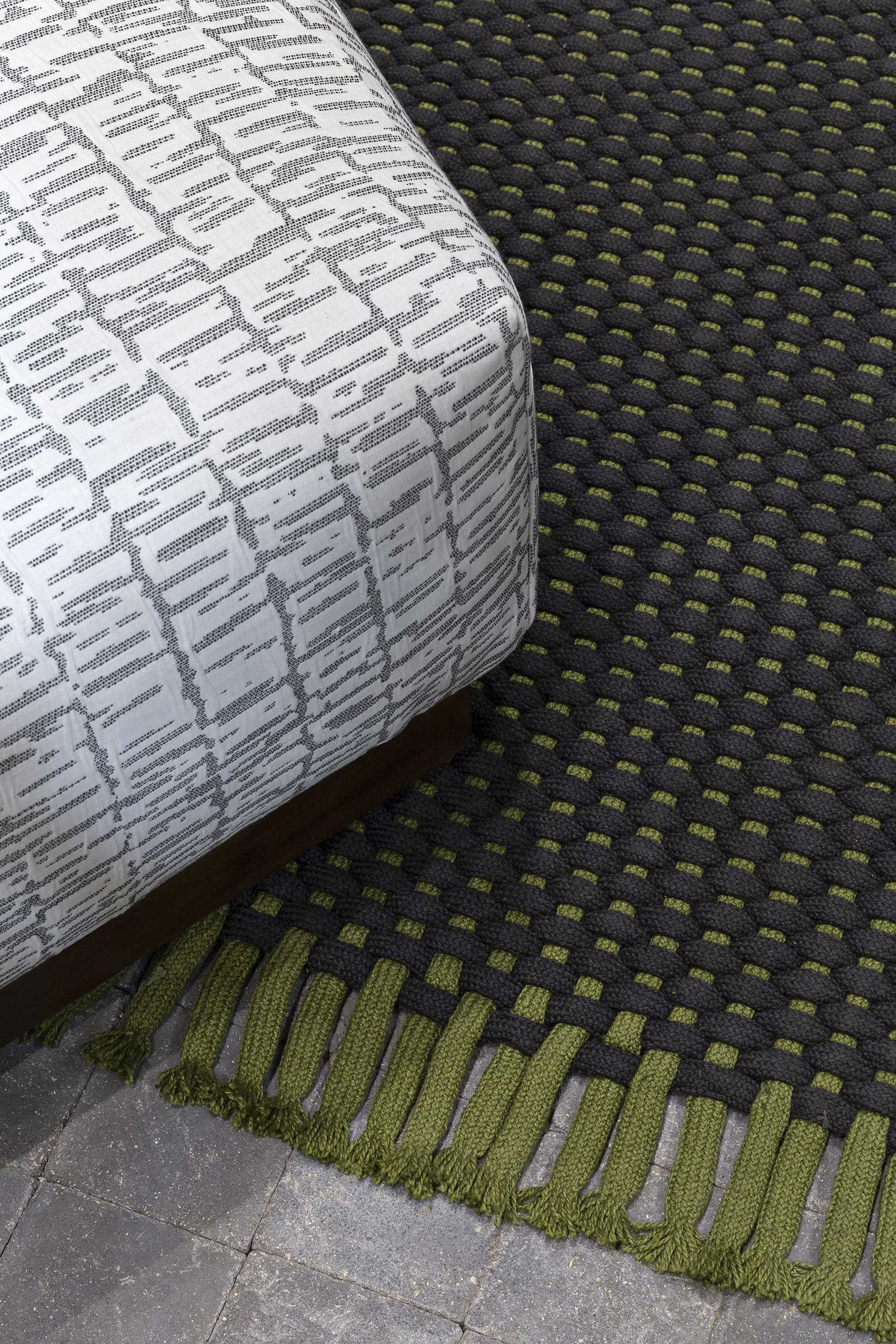 SUNSET PLATFORM Garden sofa By Exteta